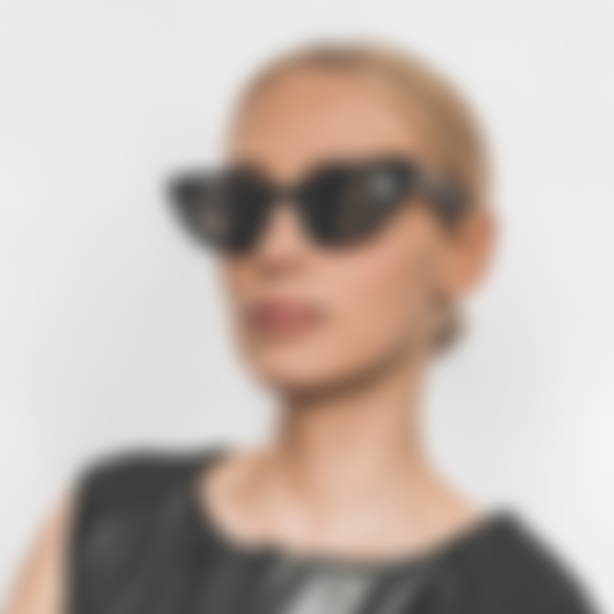 STELLA BOSSI · Tour Dates & Tickets