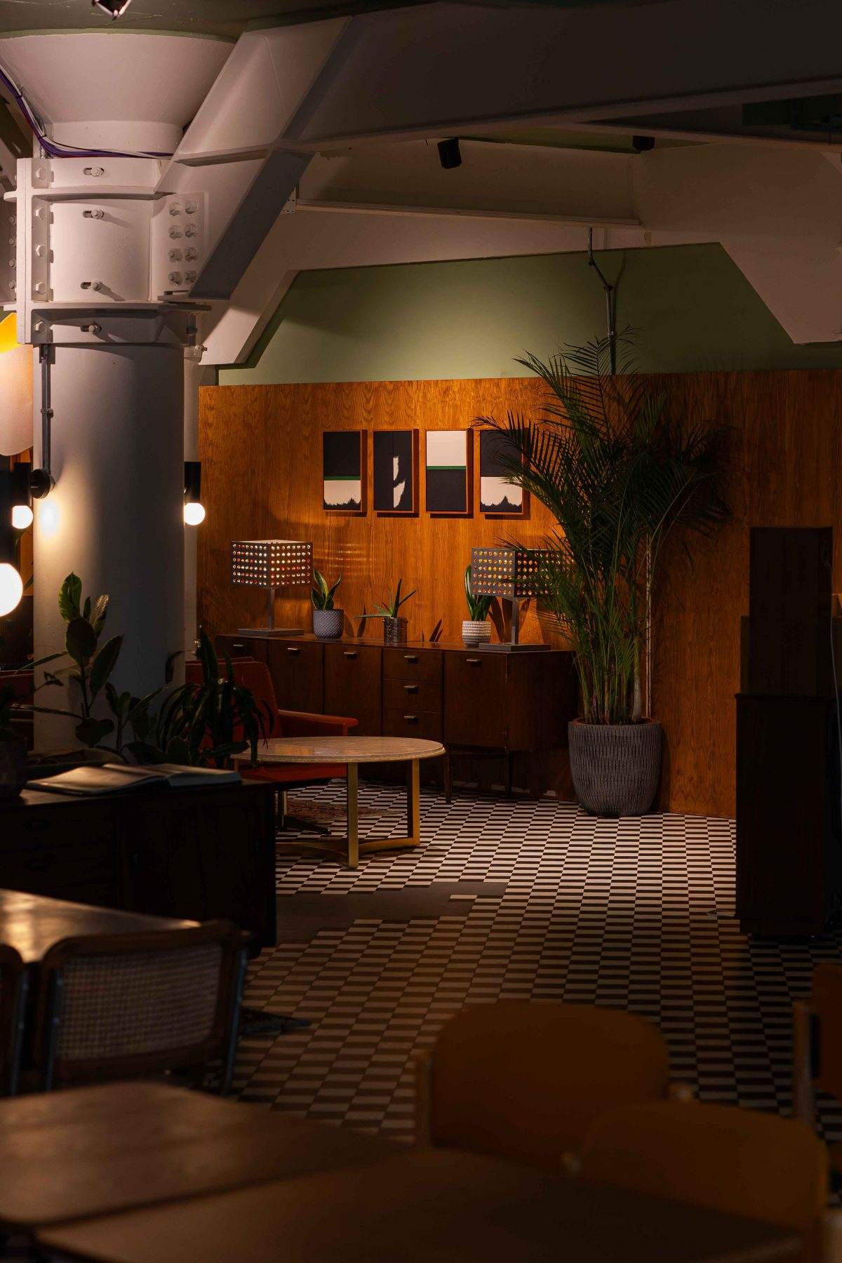 Behind the Groove 8th Birthday - Live from Side Street Studio a Side ...