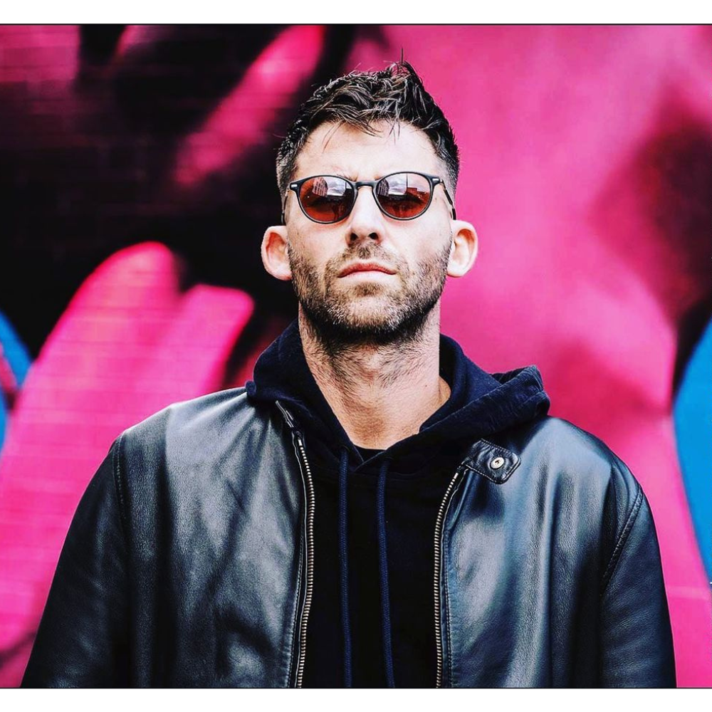 Music at Mama's with DJ Vibes at Mama Shelter, London