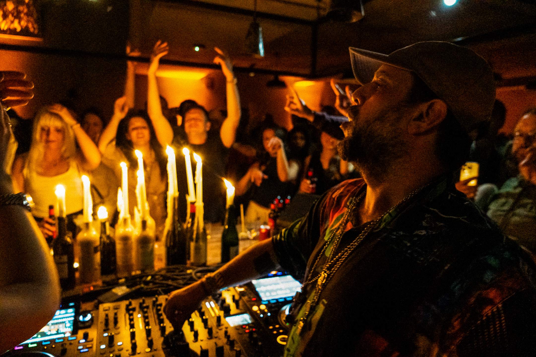 Mr. Scruff & MC Kwasi - {PAIRED} New Year's Eve 2023 at Carousel London ...