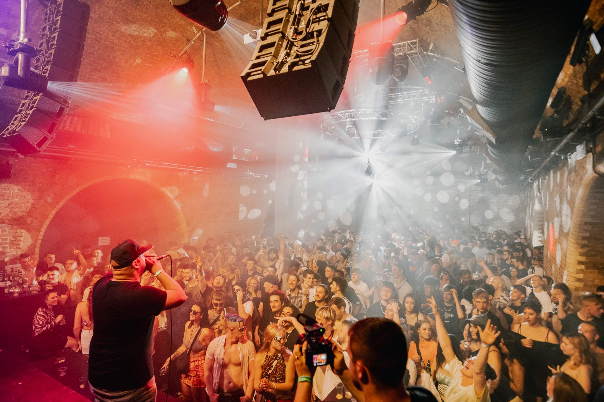 CIRCA // RNB . REGGAETON . HOUSE // ALL NIGHT LONG en Circa Embankment ...