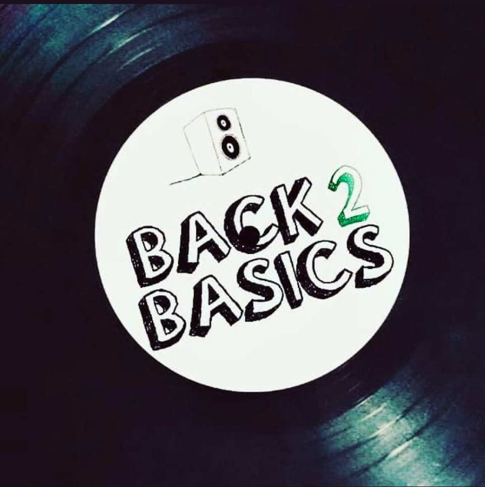Back2Basics at Dali's Bar, Brussels