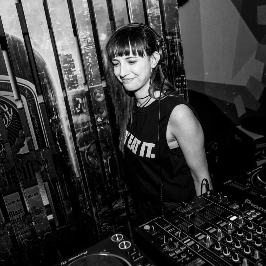 Girls.Sturmfrei mit El Mirka & Shari Vari bei Minimal Bar, Berlin