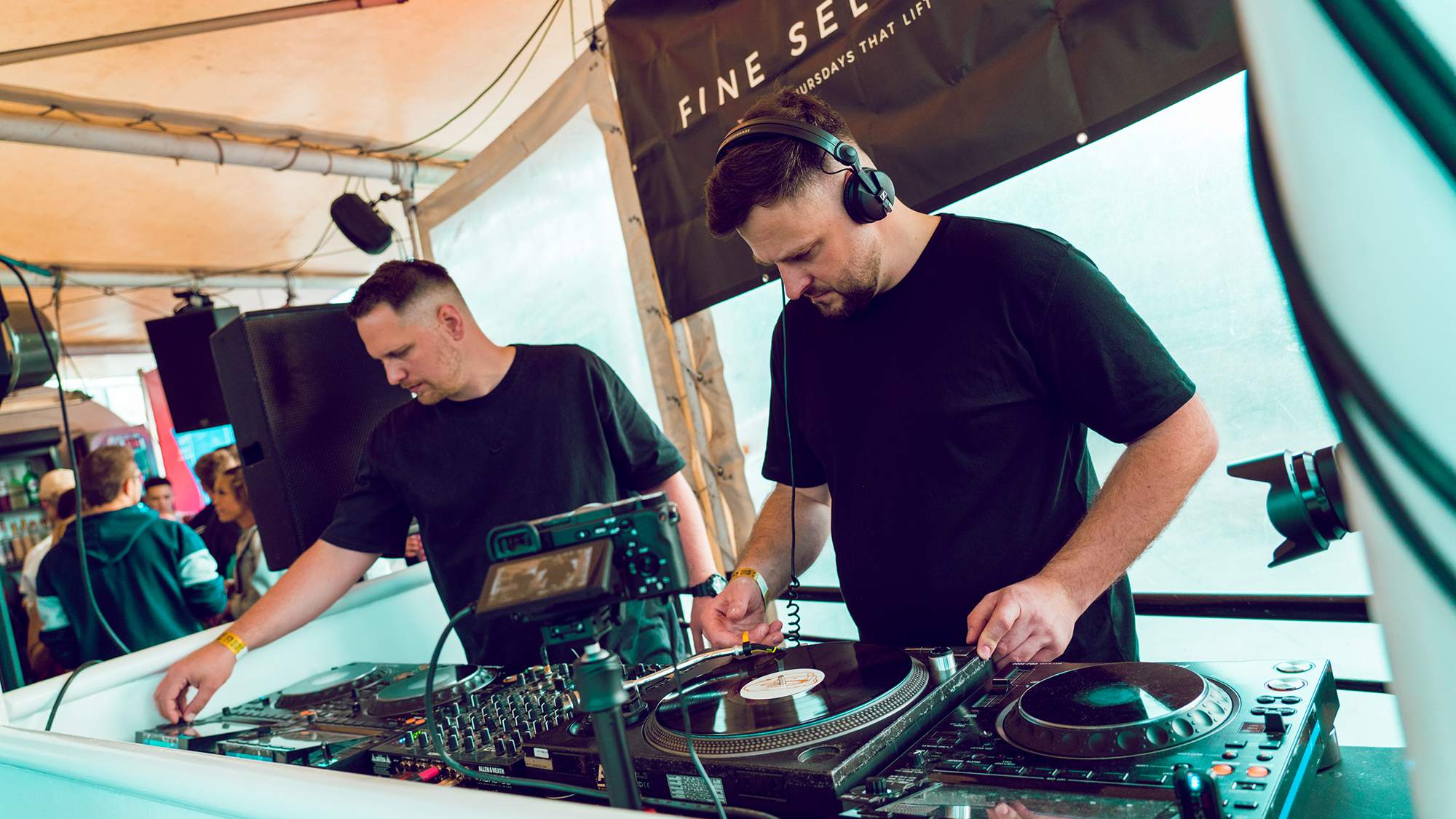 Fine Selection #171 • Monoclick b2b Electric Boutique extended set at ...