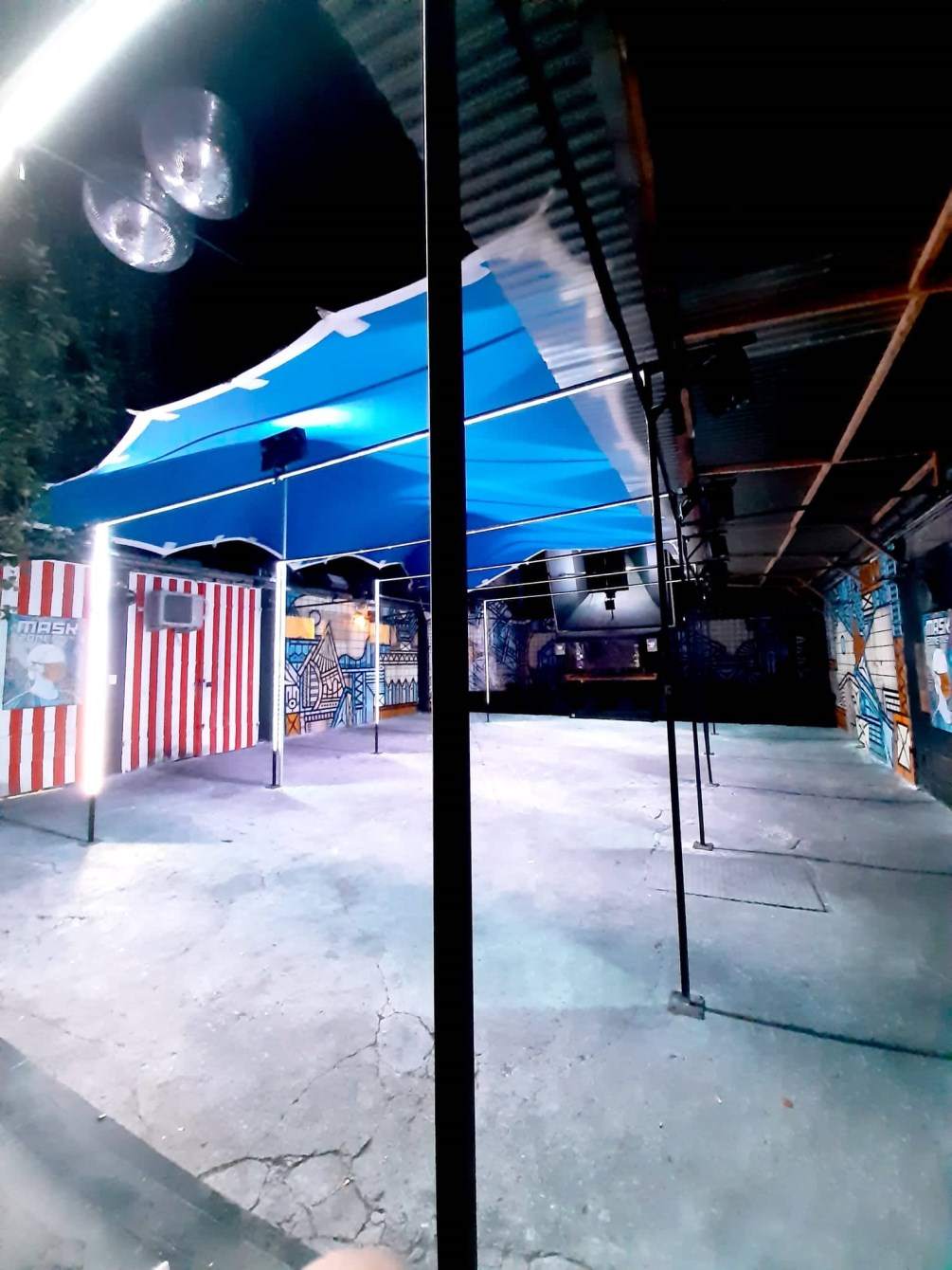 Bordel Des Arts Open Air 21h 'Nomadish promisk' (Rainproof) at Birgit ...