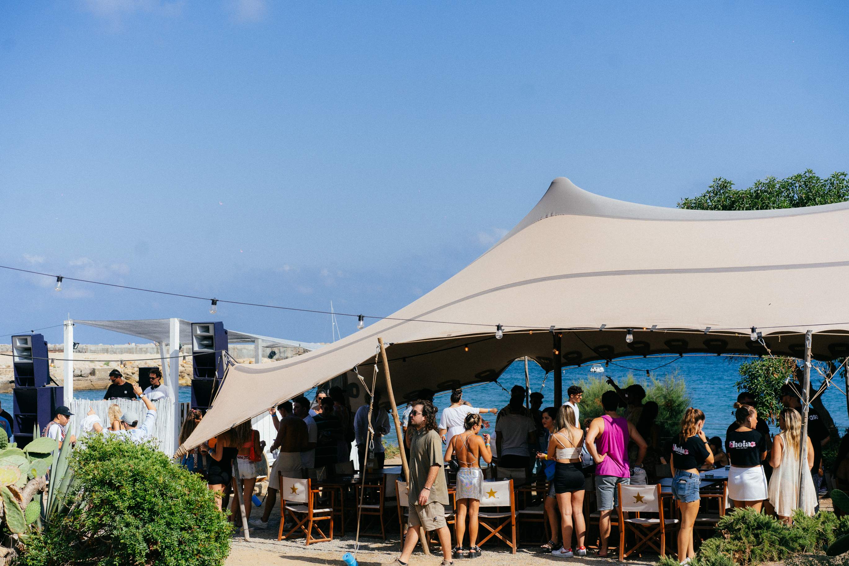 Beach Party with Liquid Earth! Hosted by Houseum & Simple Times (Free ...