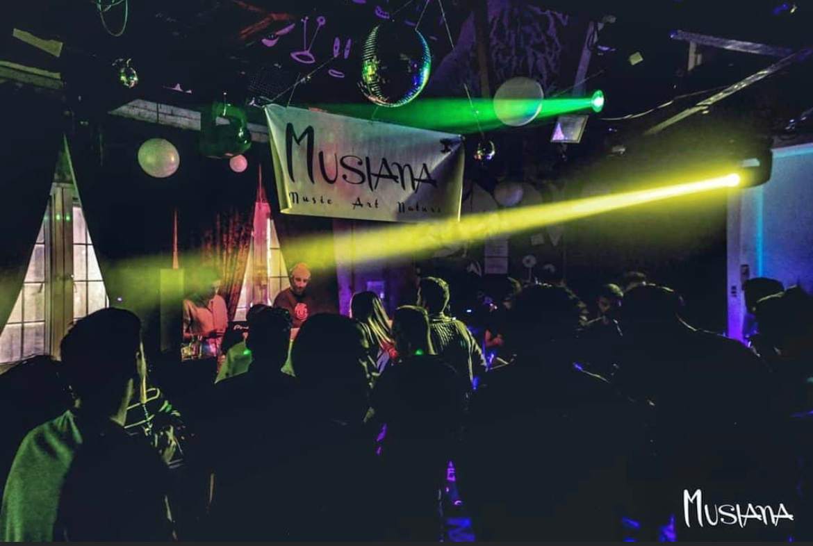 Musiana present SESSION Opening Party en The LA Cantina Sociale, London