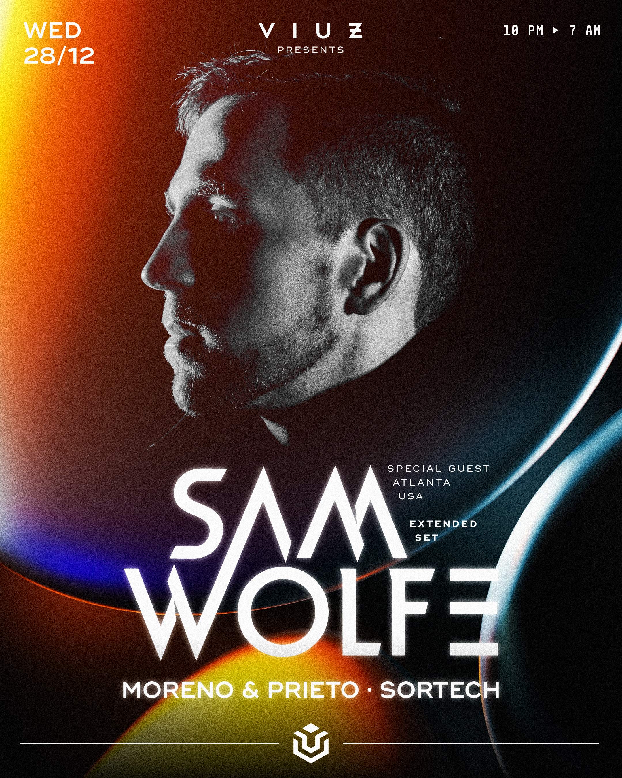 Sam Wolfe at Viuz, Medellin