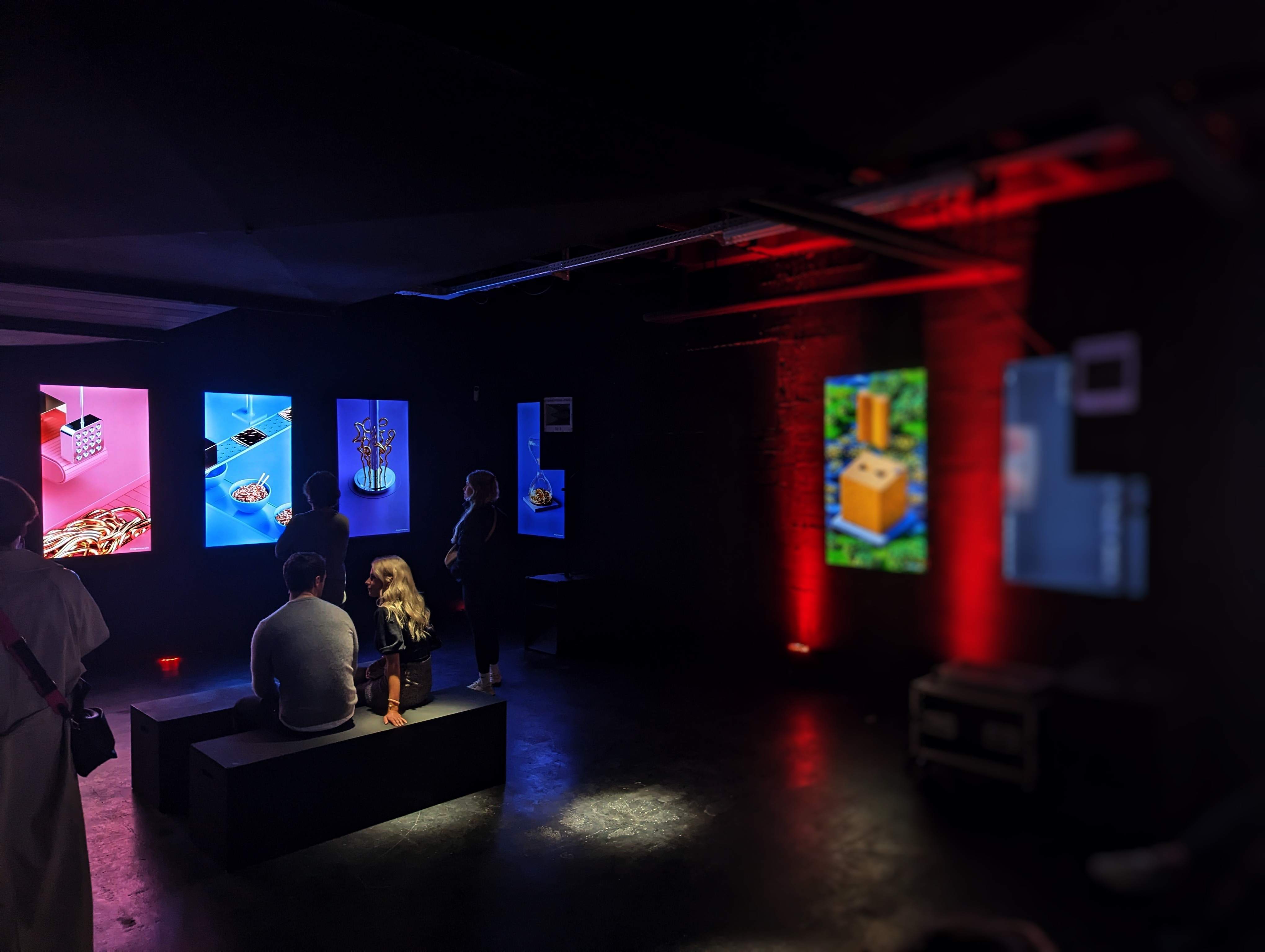 Black Hole Gallery + Art-Bar Night at P61 Gallery, Berlin