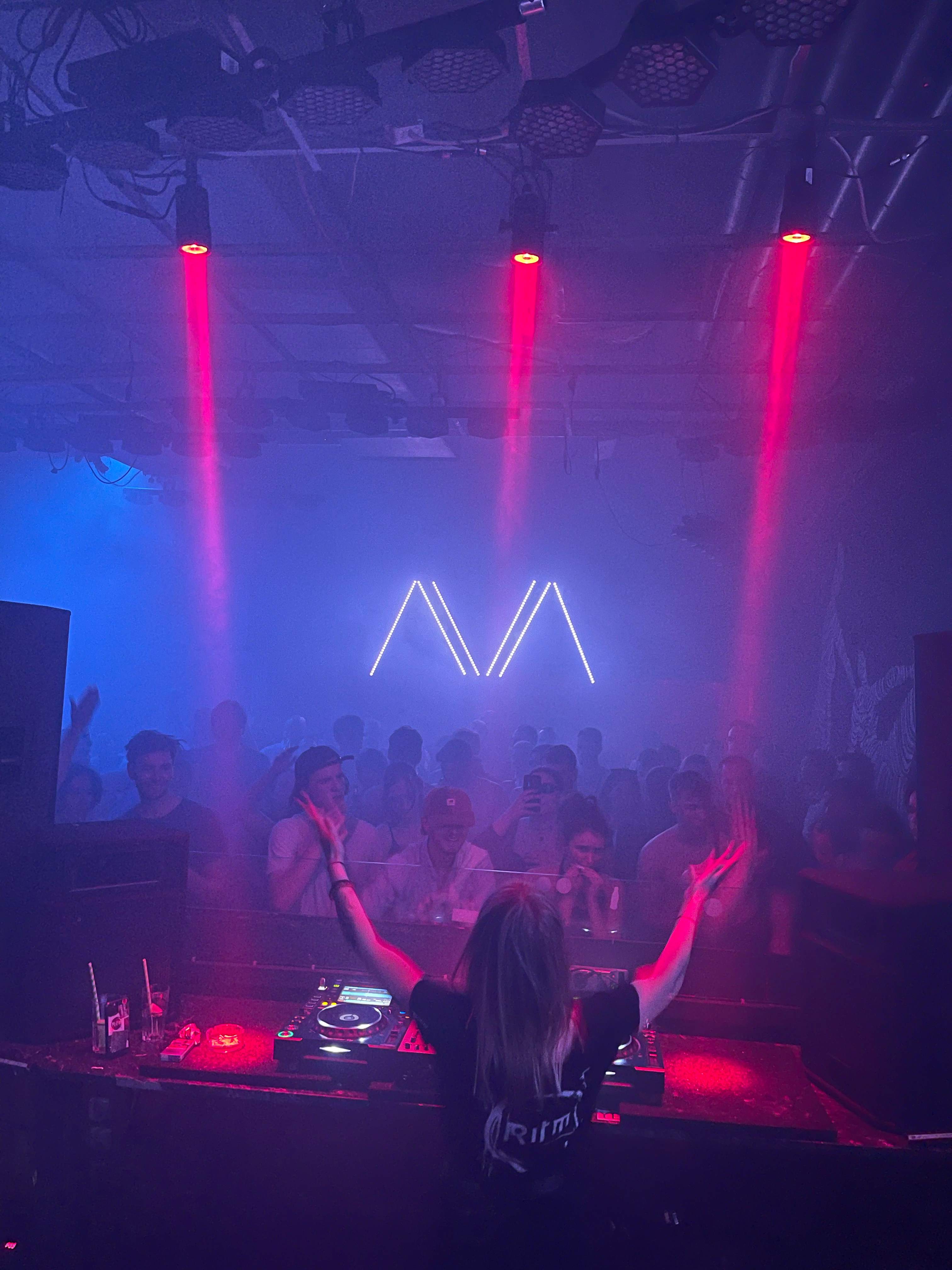 Drop: OGUZ, ZAGROZA, DEUXFWA,Bee Lincoln at AVA Club, Berlin