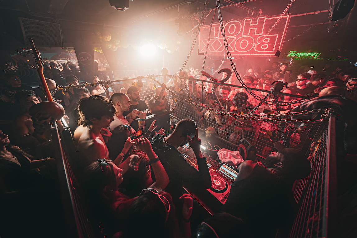 Cork HOTBOXX: Techno Cage Rave at The Pav, Cork