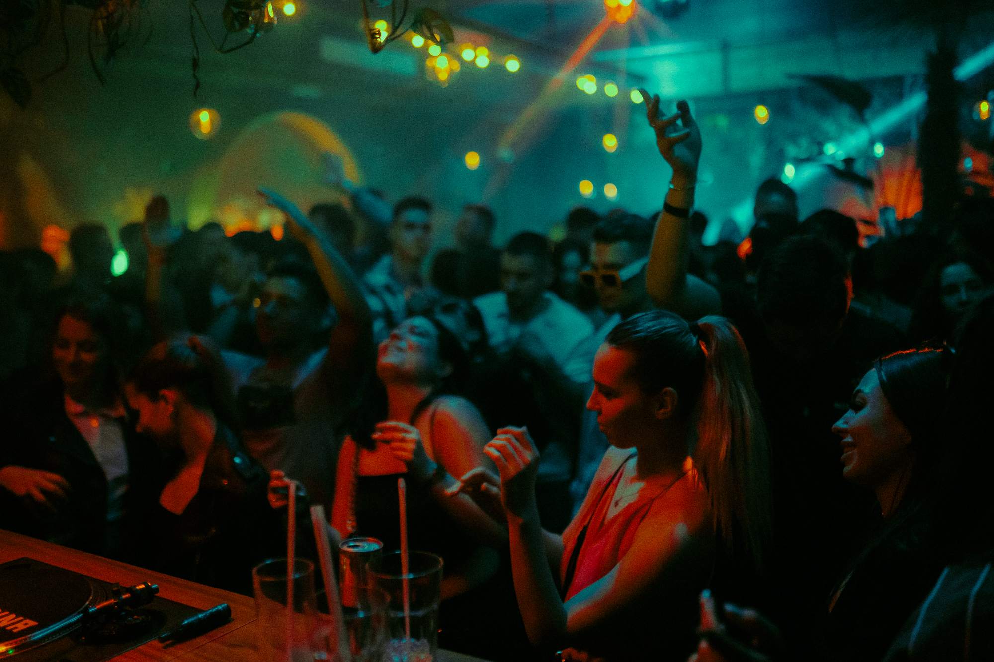 Be Massive Special / CLUB BADHANNA at BADHANNA, Budapest