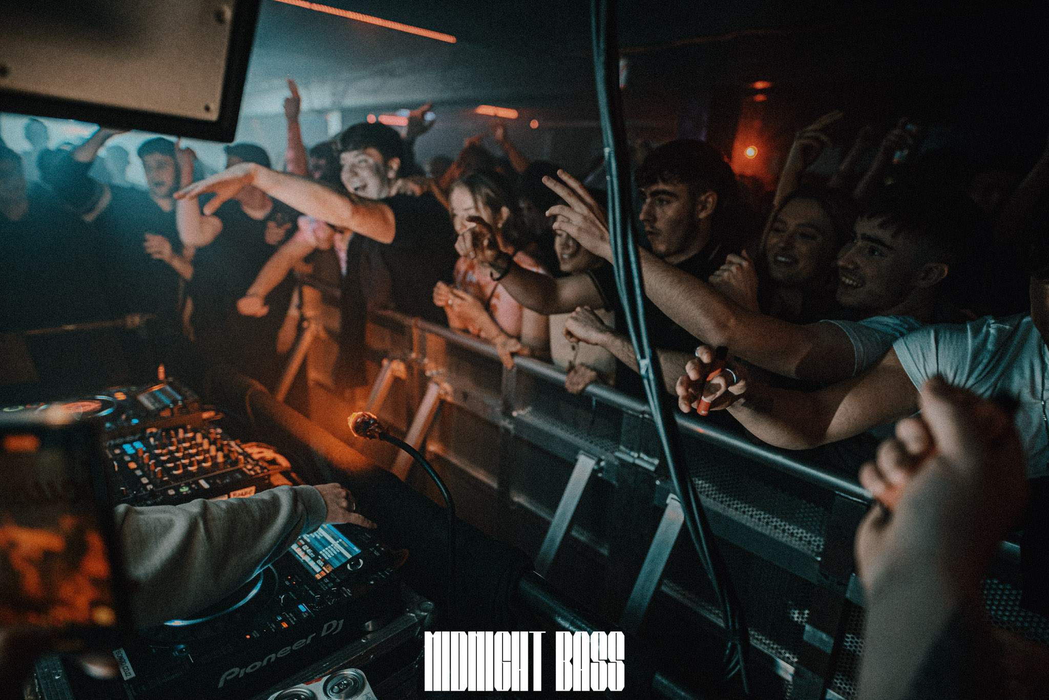 Midnight Bass Post-Paddy's Party // FREE TICKETS w/ miira, JI2001 ...