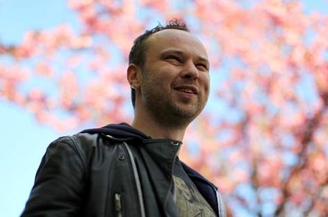 Debut 1993 EP from Ross 154, AKA Newworldaquarium, next up in ART ...