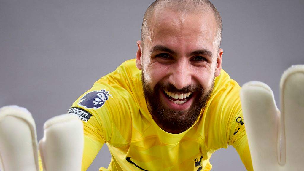 Alfie Whiteman, goalkeeper for Tottenham Hotspur F.C., debuts on NTS ...