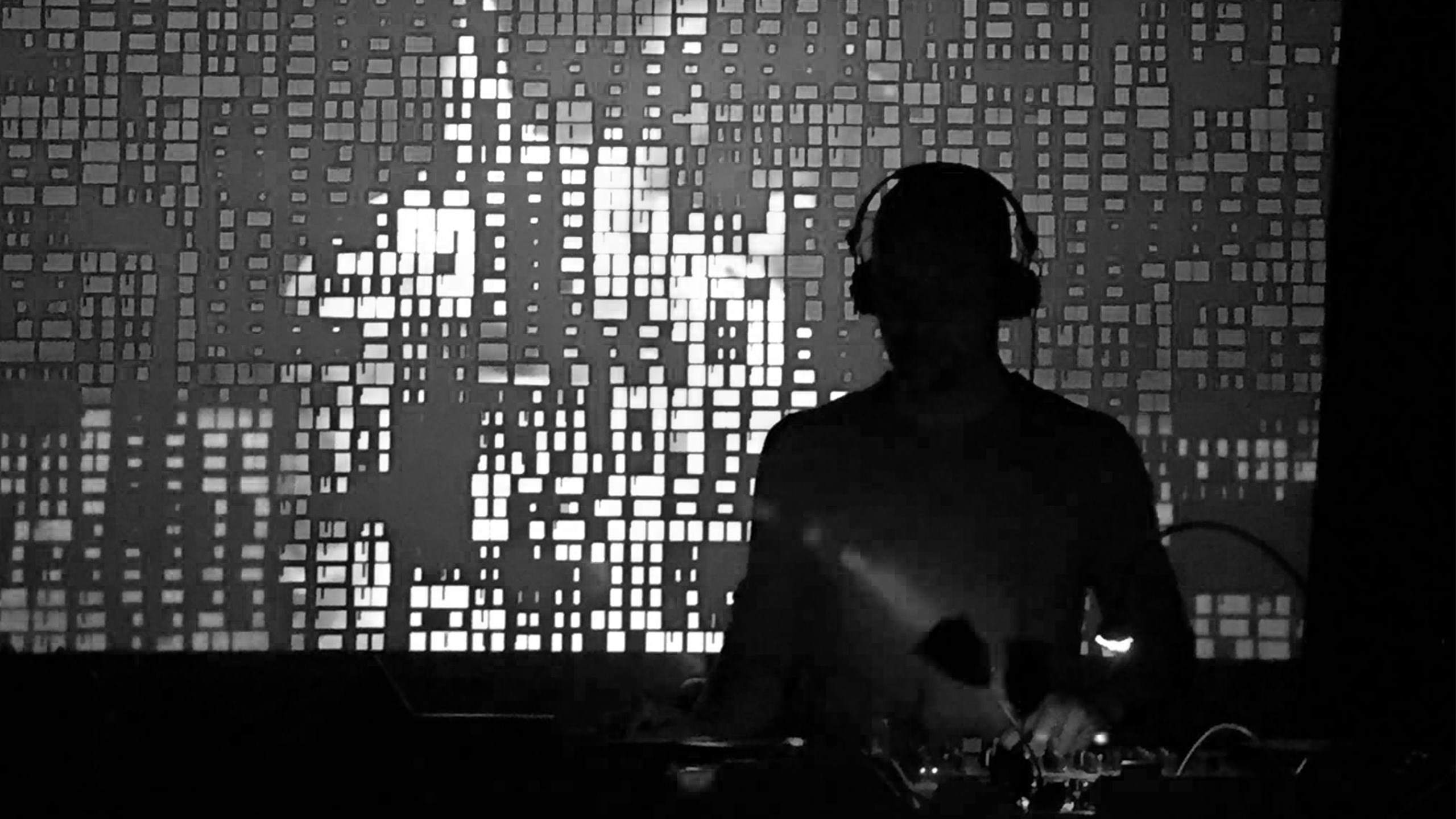 Marivs · Artist Profile