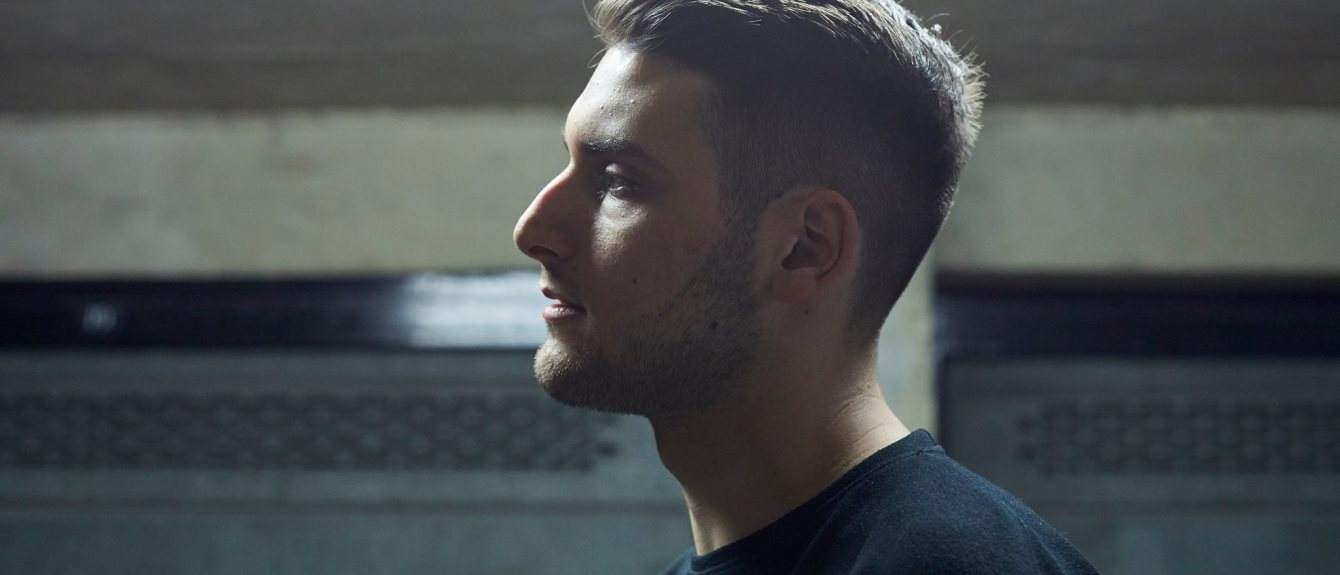 Mario D'Ambrosio · Perfil del artista