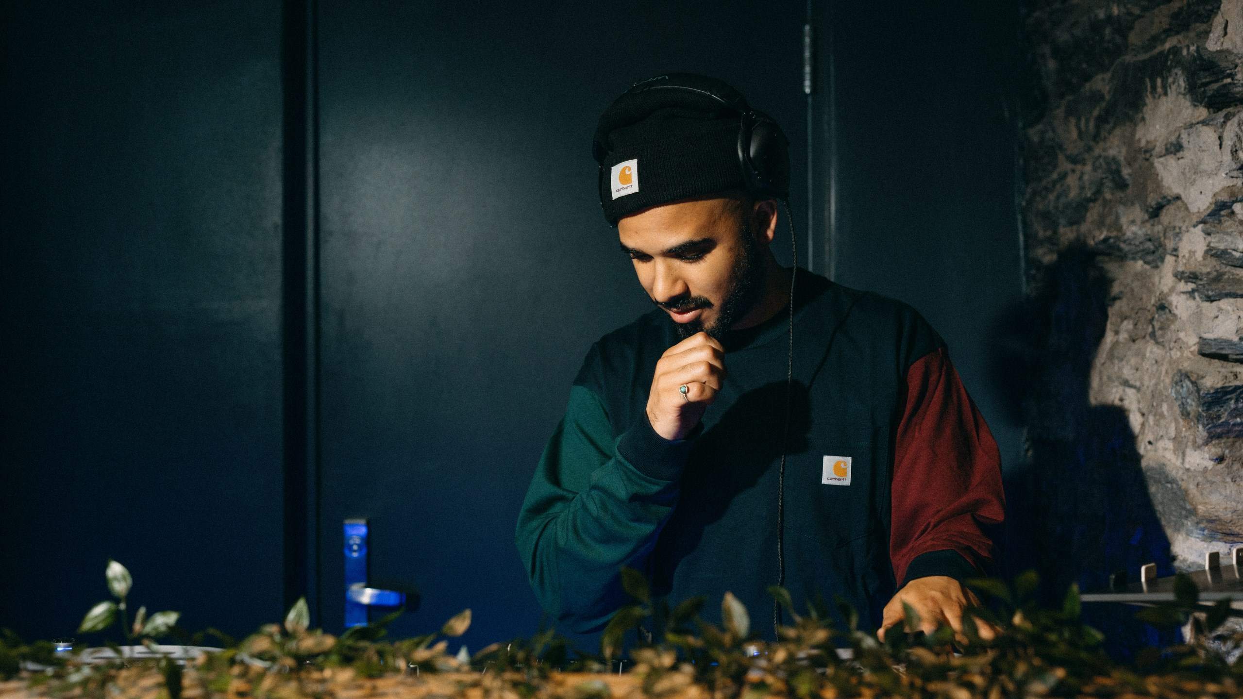 Matthew Law · Artist Profile