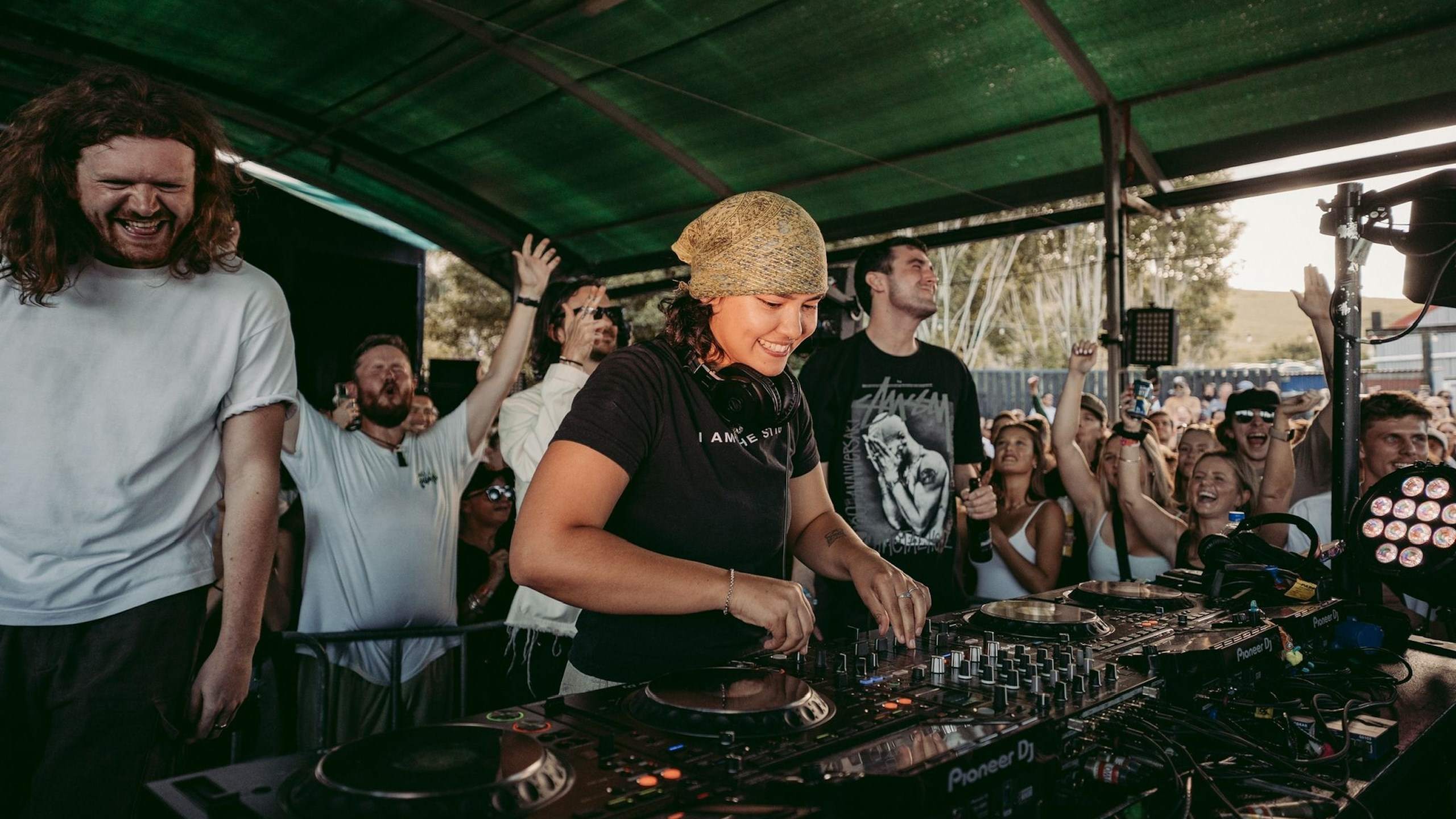 MESSIE · Artist Profile