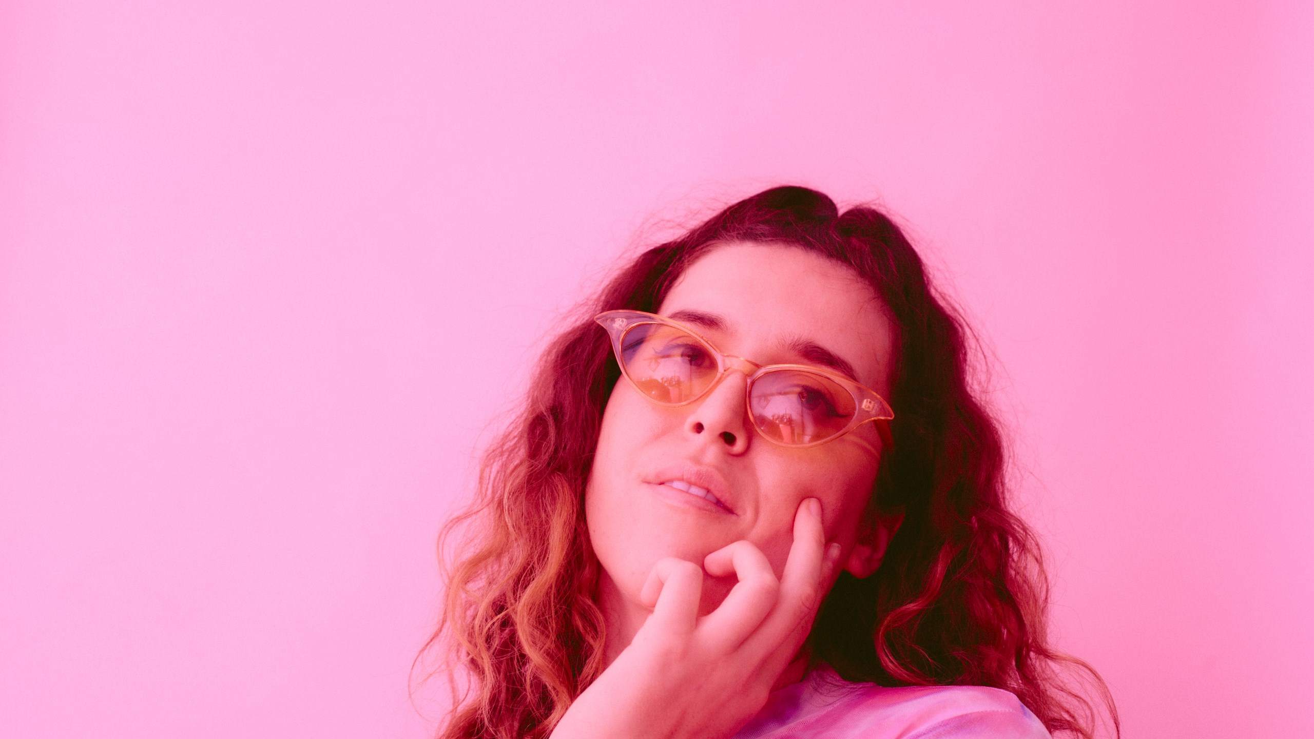 Mina · Artist Profile