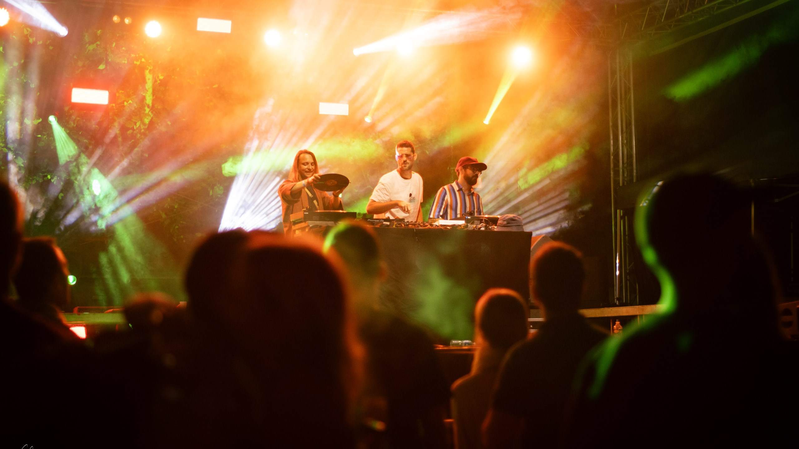 Minimum Djs · Artist Profile