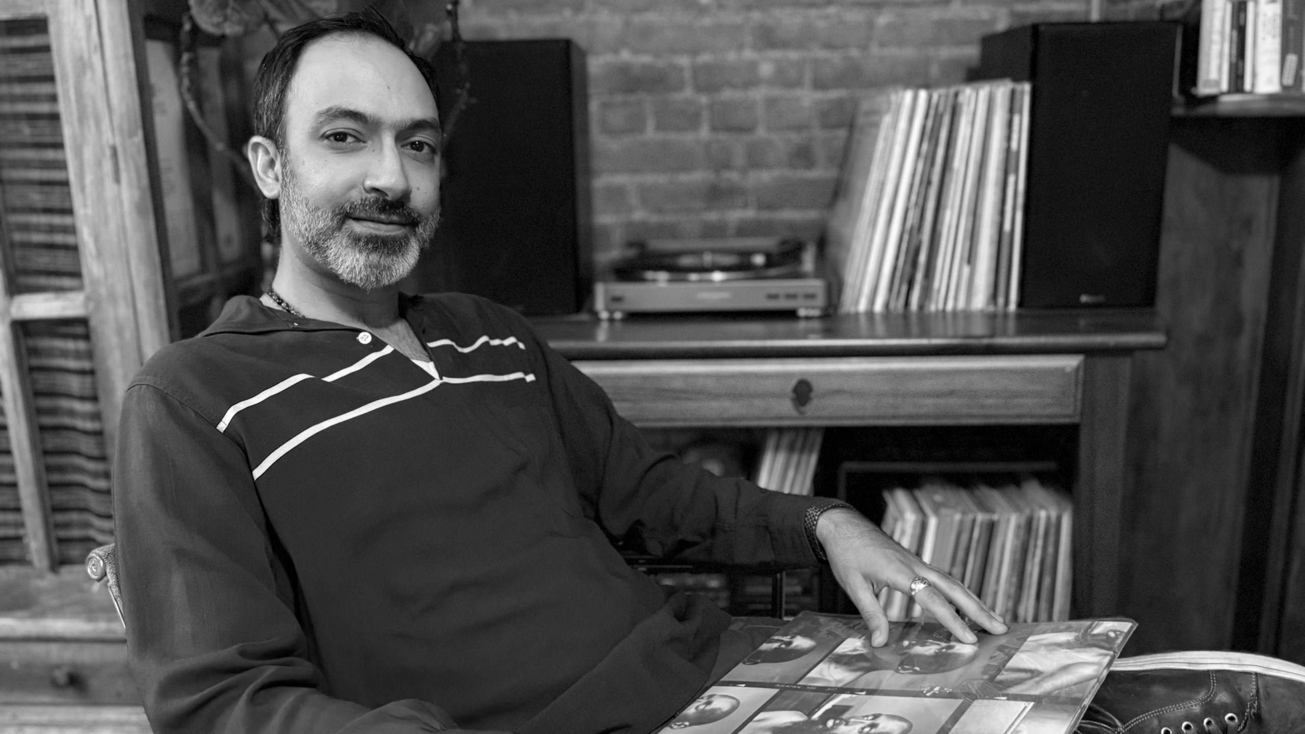 Navid Navbox · Artist Profile