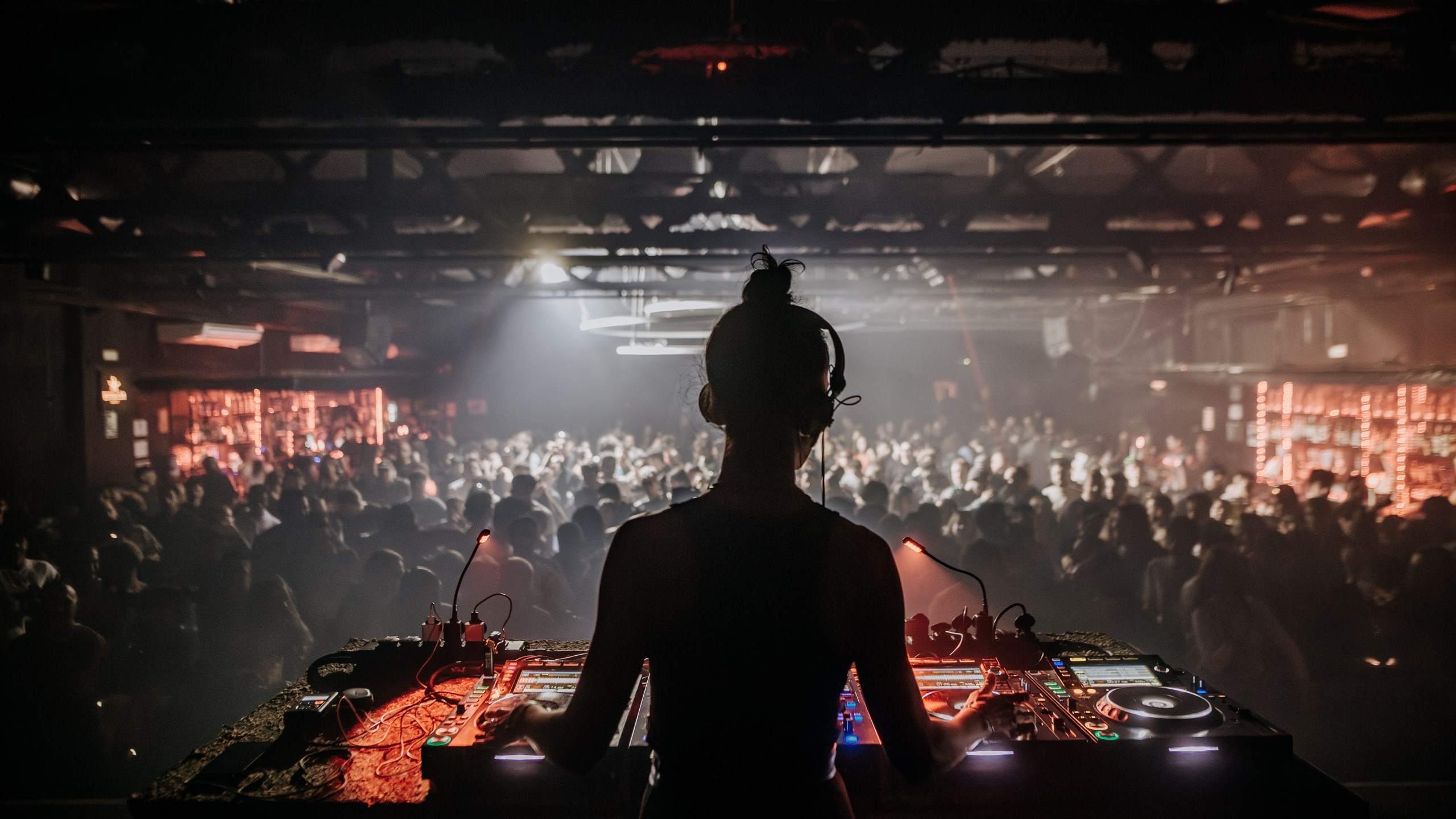 NIZ (SP) · Artist Profile