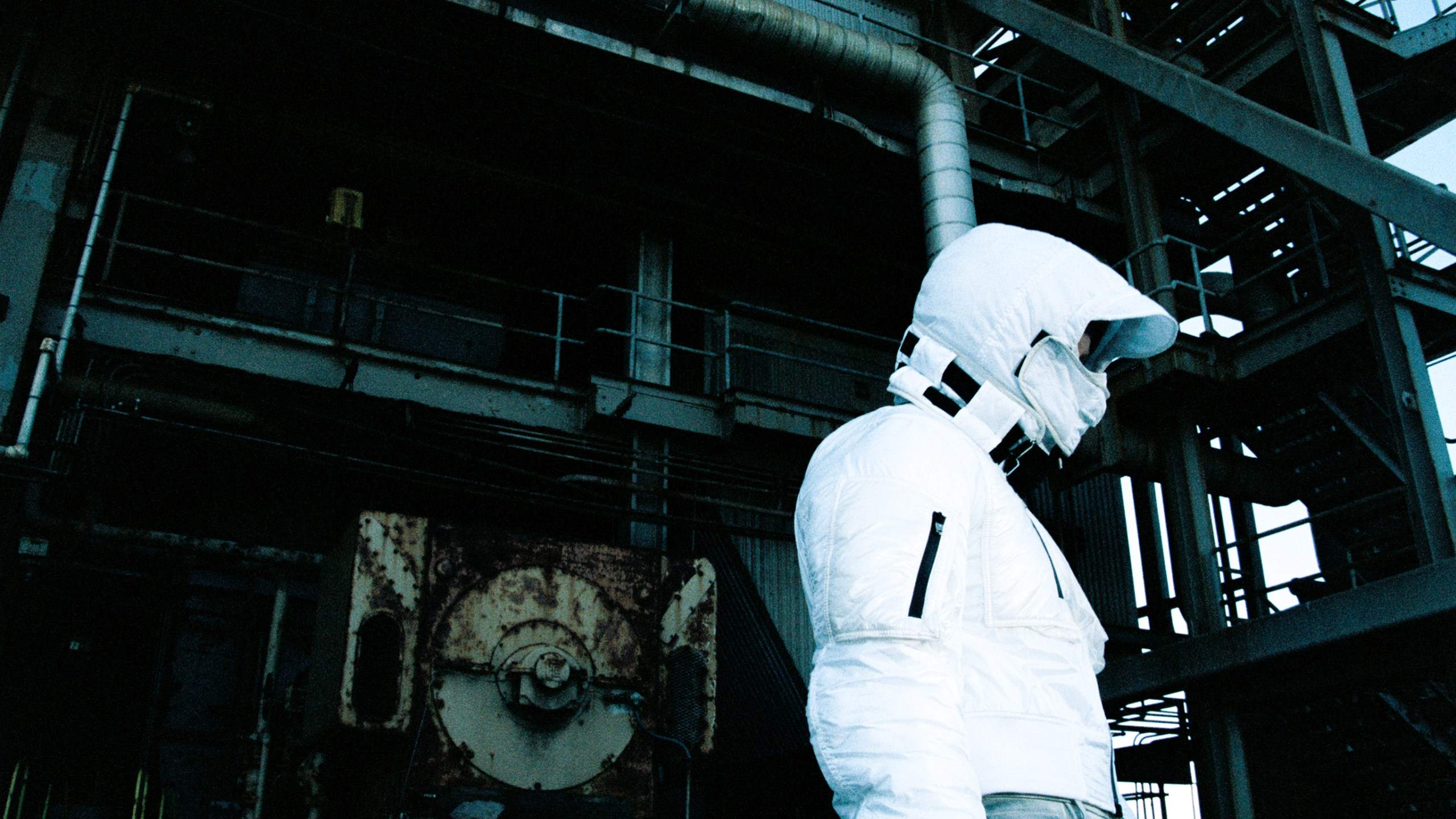 Aaron Hibell · Artist Profile