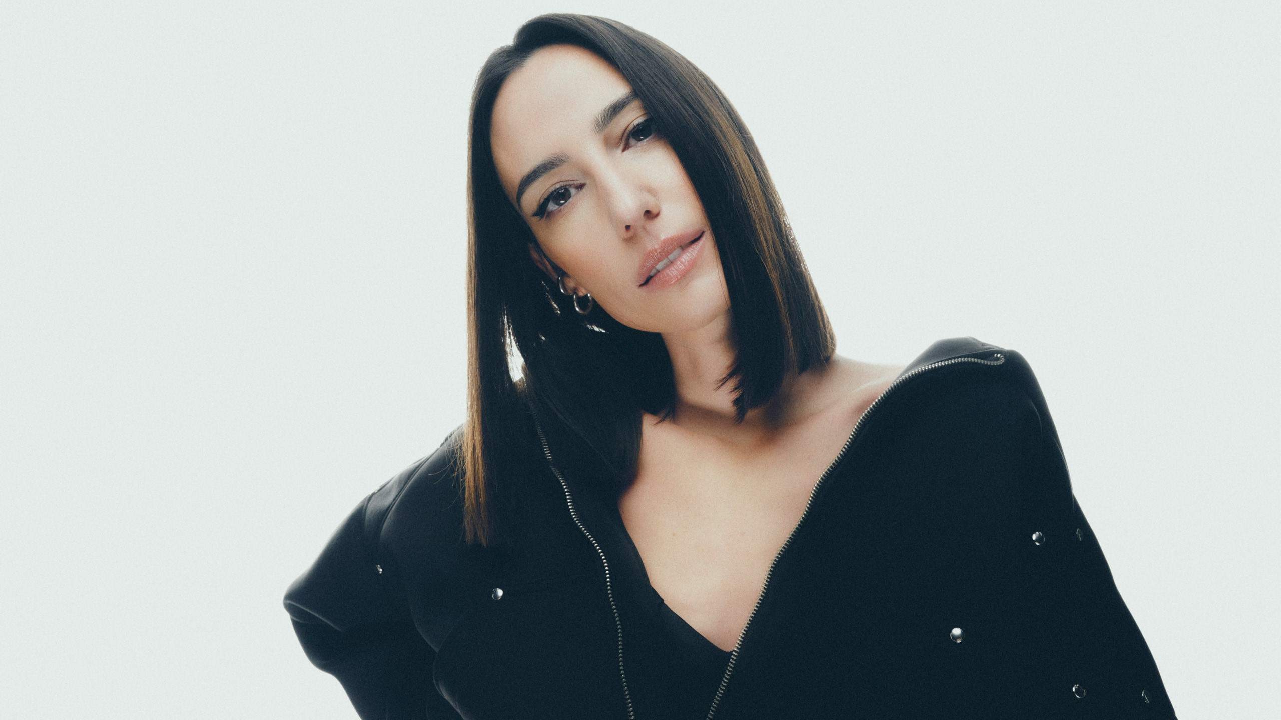 Amelie Lens · Artist Profile