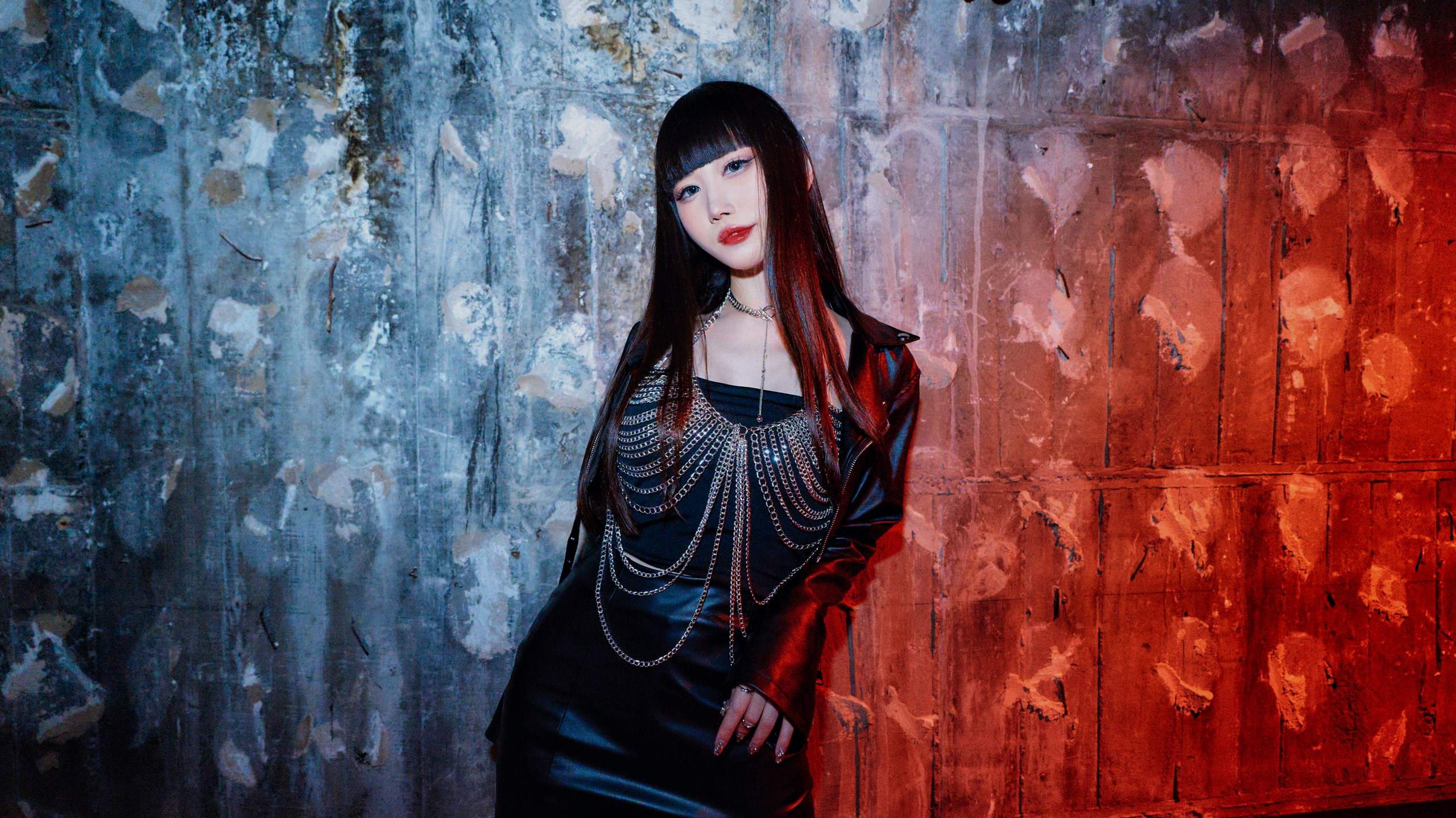 CHIKA · Artist Profile