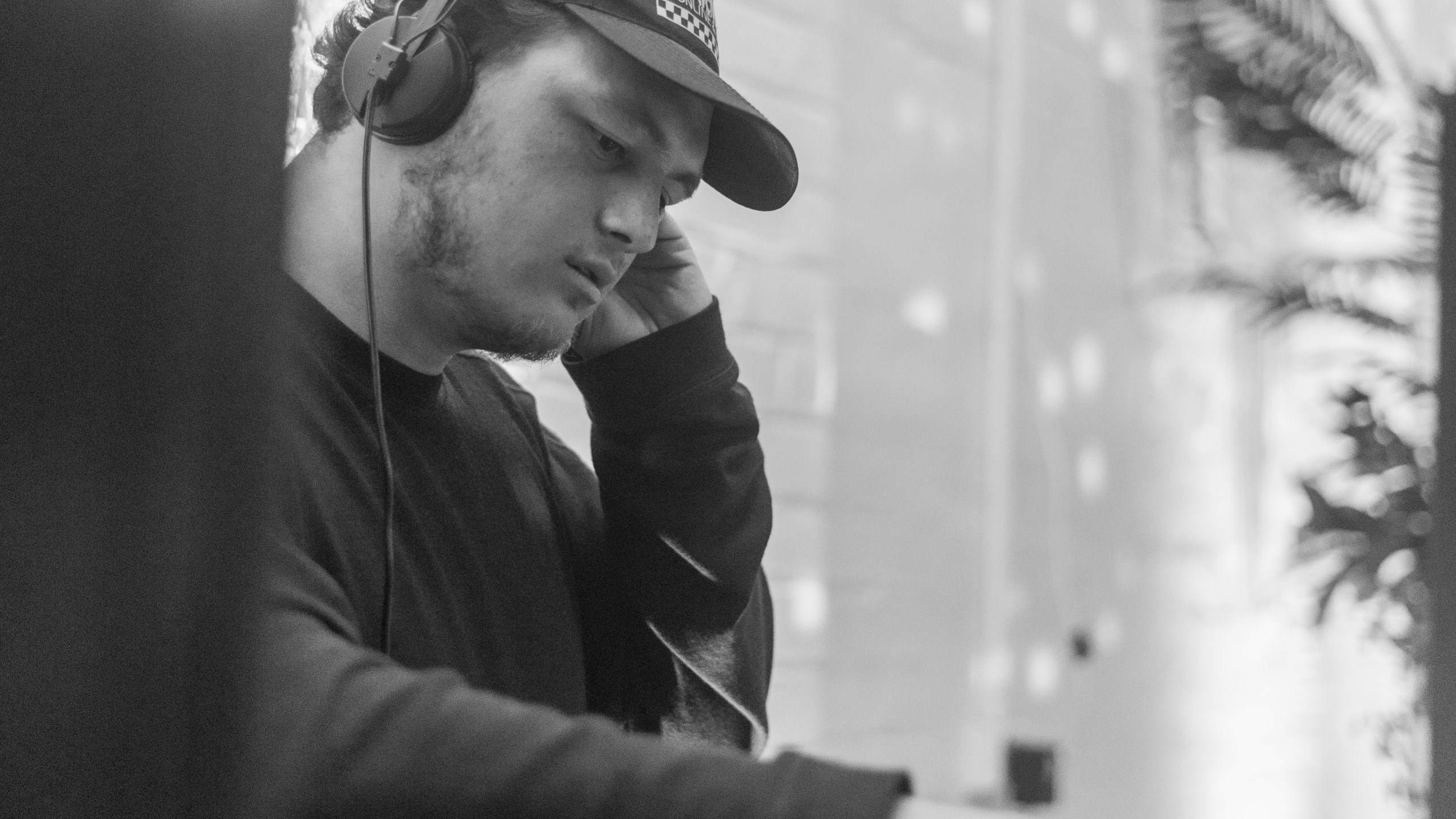 Connor Tomoana · Artist Profile