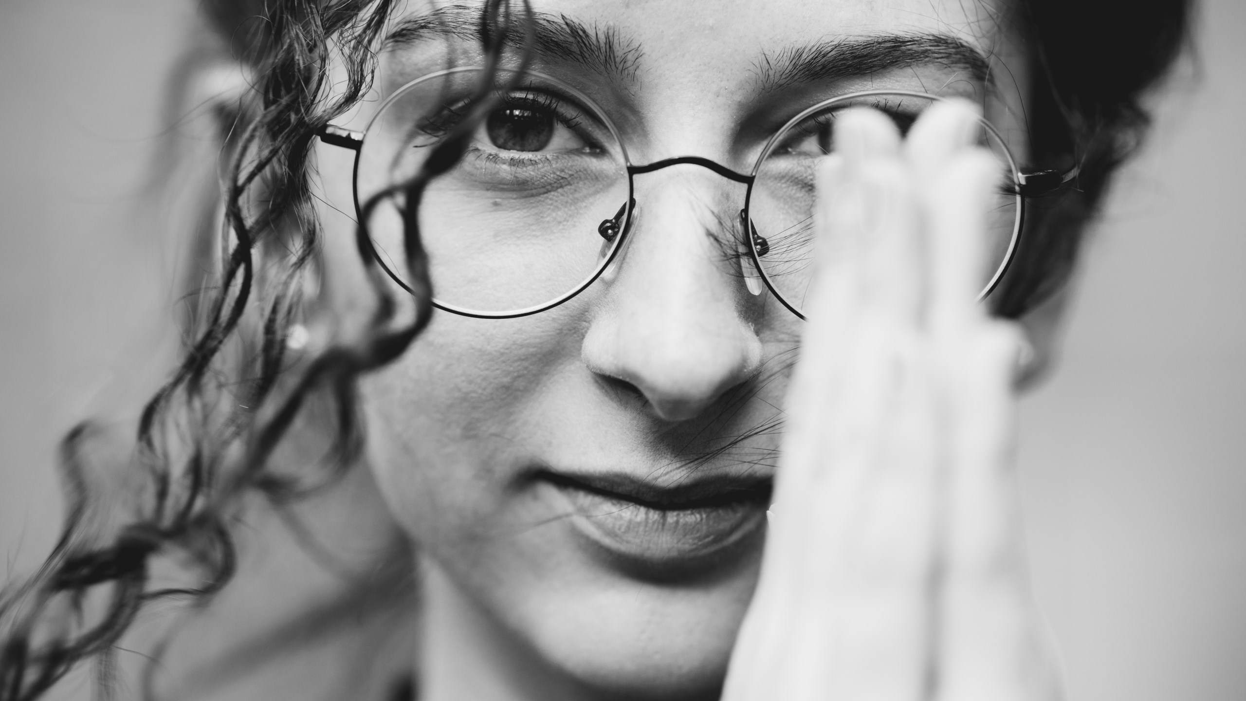 Cosmina · Artist Profile