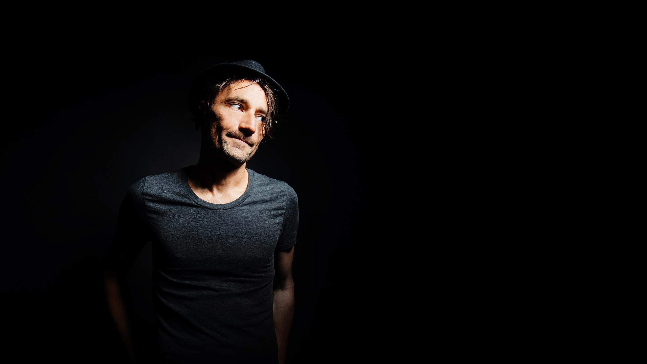 Danny Howells · Artist Profile