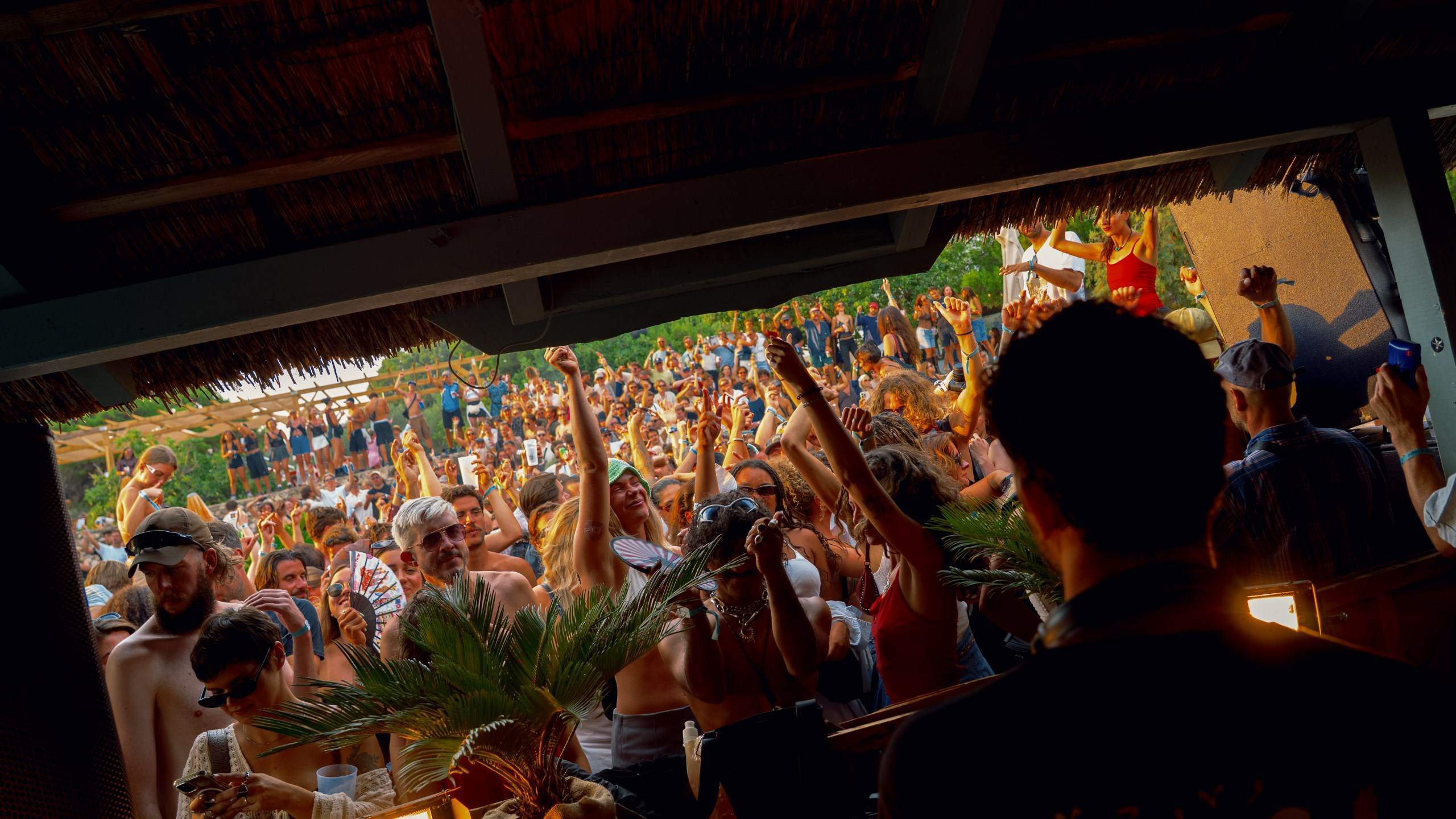 Elias Mazian · Artist Profile