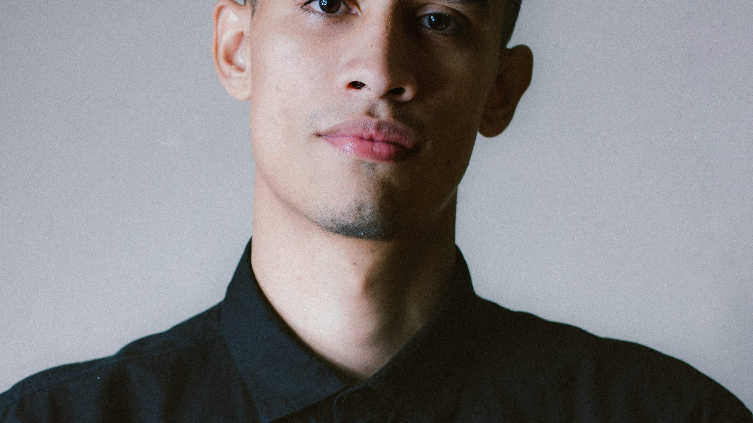 Esteban Miranda · Artist Profile