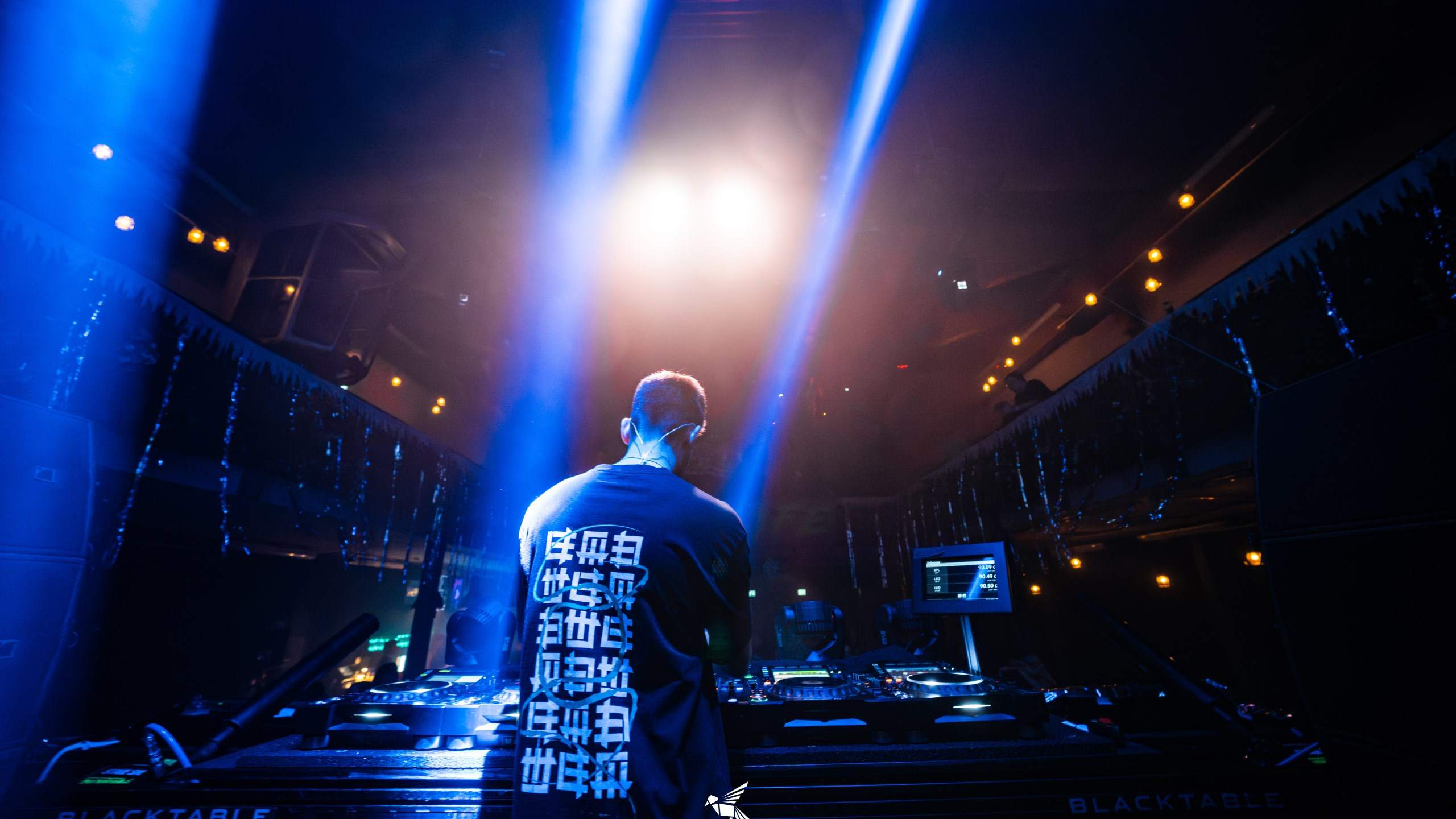 Fabe Hug · Artist Profile