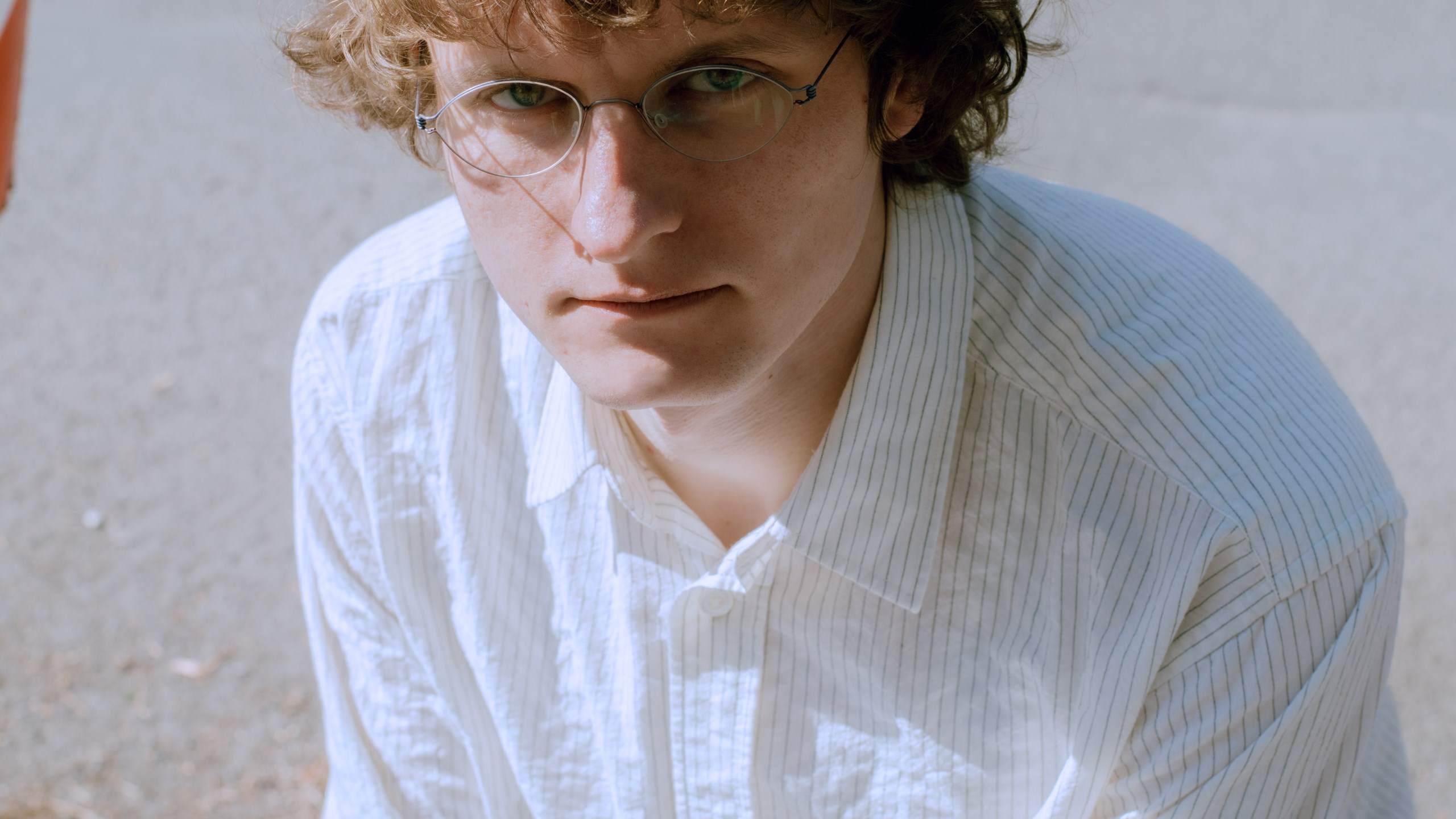 Fergus Jones · Artist Profile