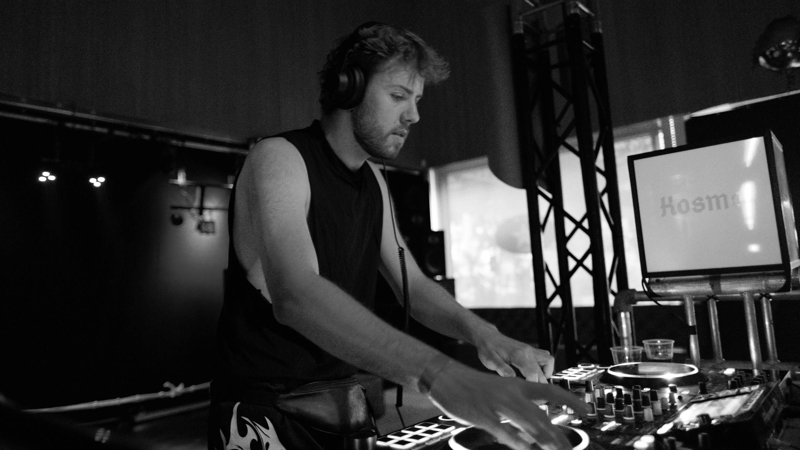 FREEK · Artist Profile