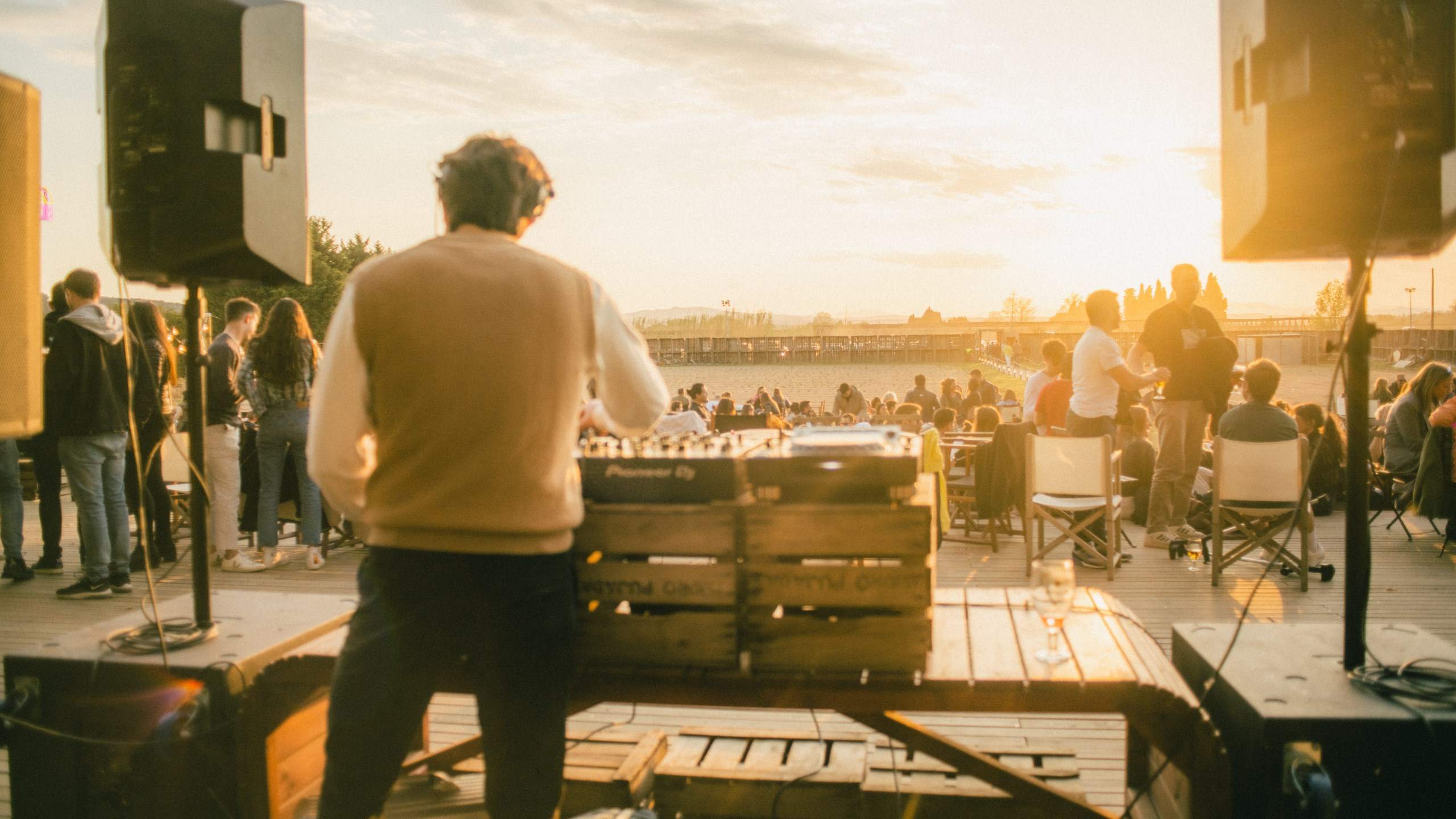 Georgie Dance · Artist Profile