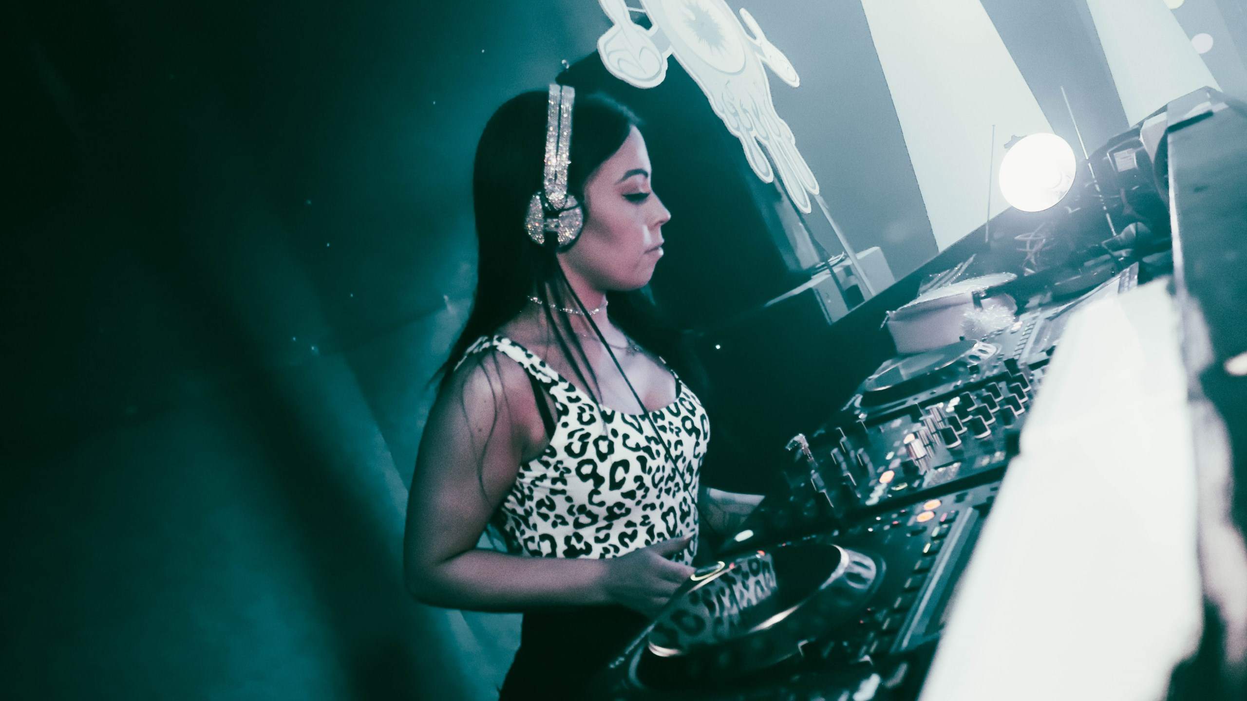 Hannah Taylor · Perfil do Artista