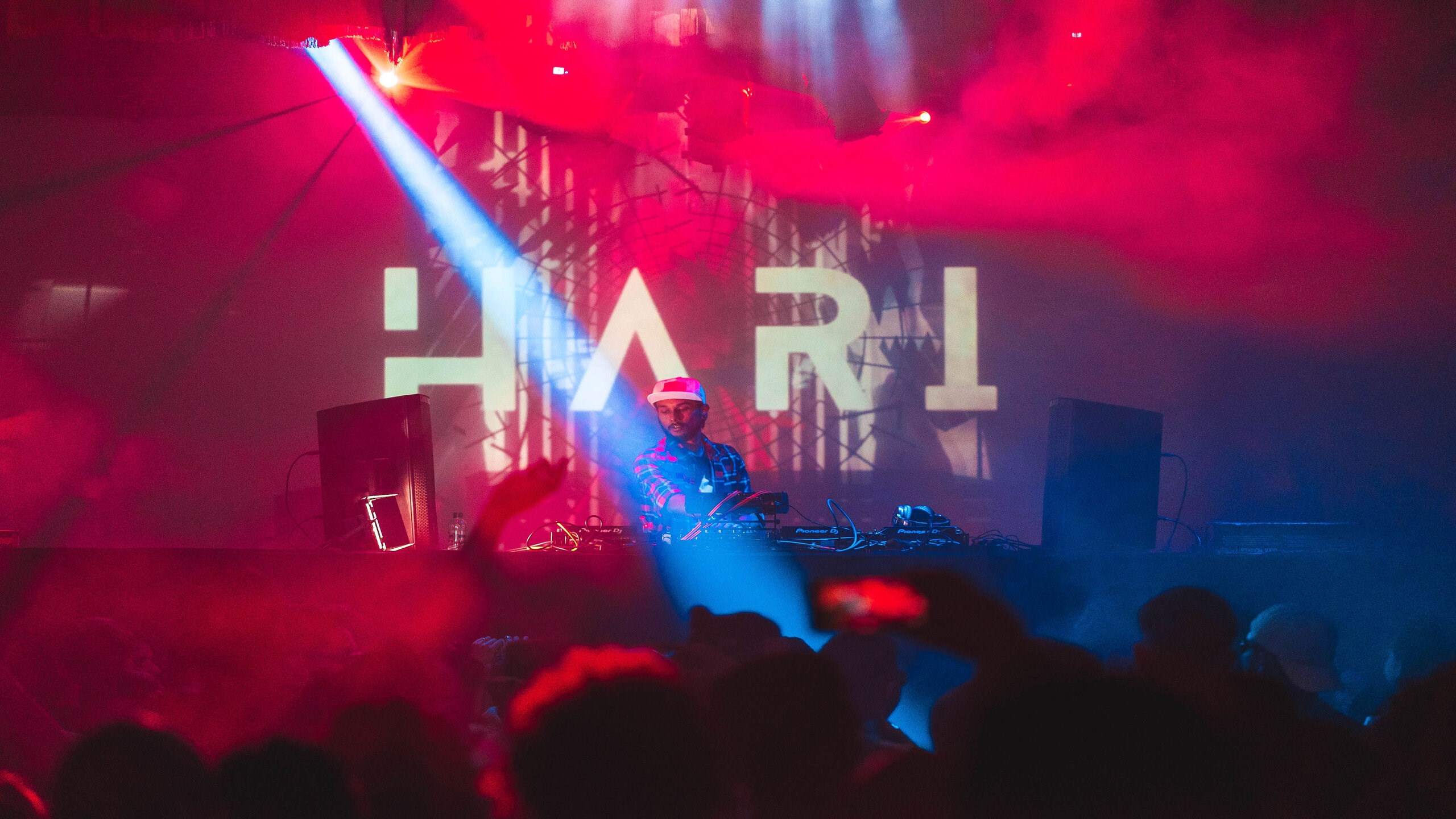 HARI · Artist Profile