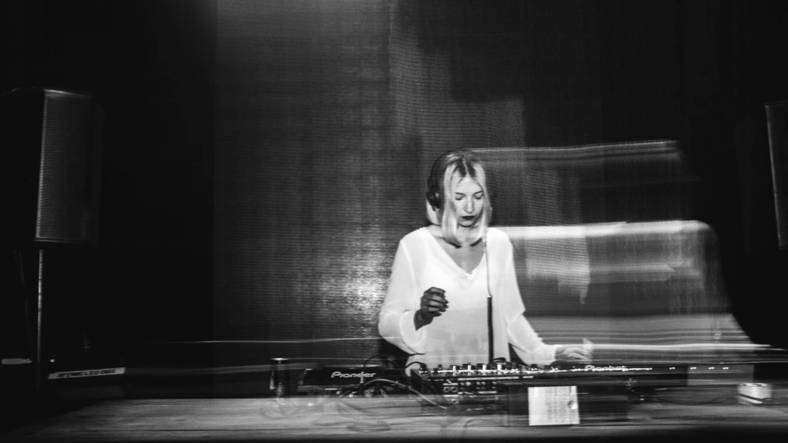 Igor God · Artist Profile