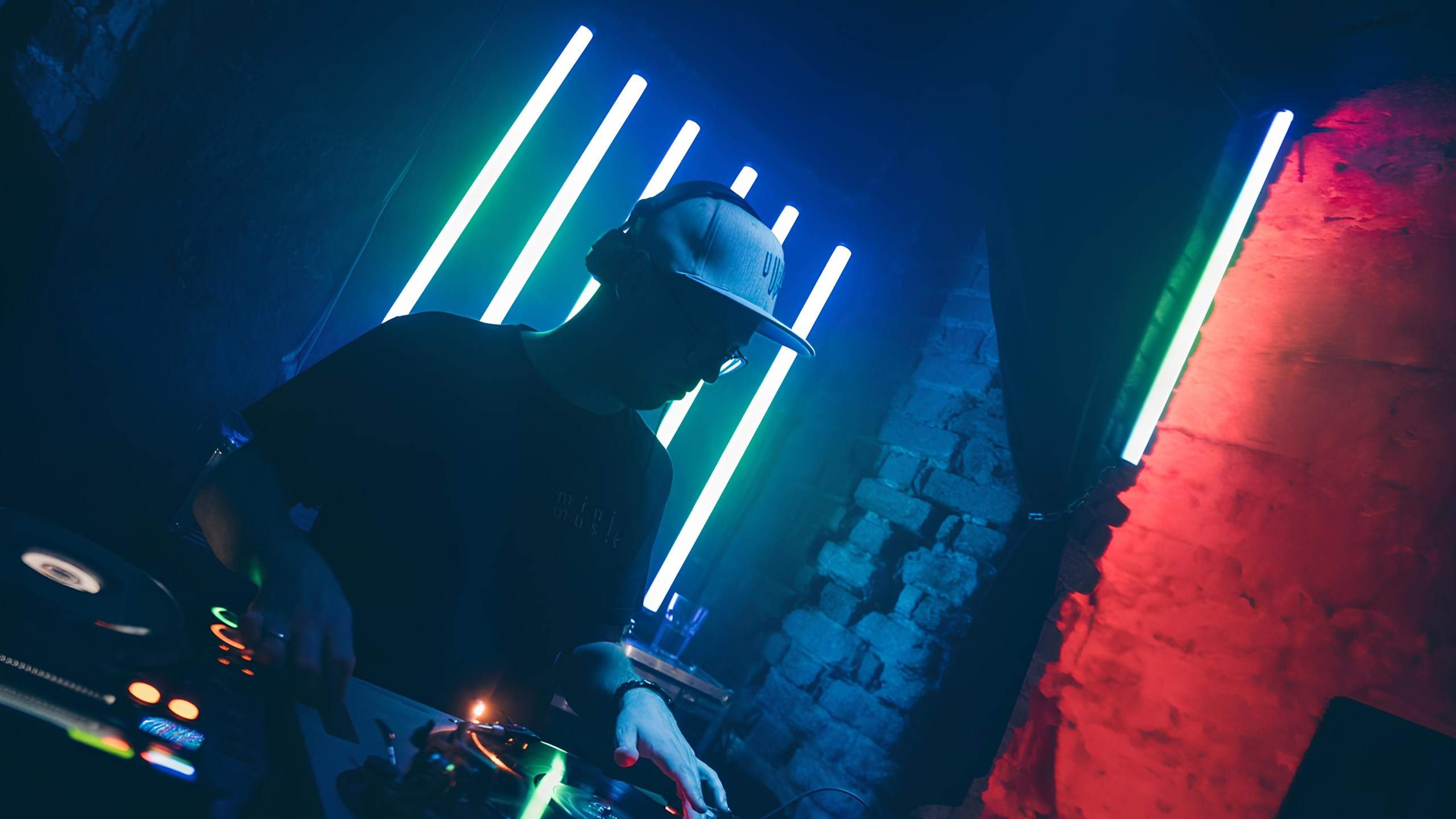 Indigo (3) · Artist Profile