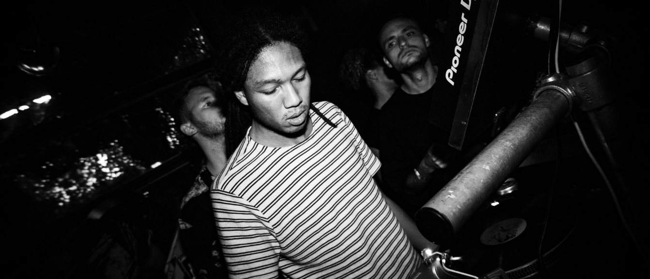 Julian Alexander · Artist Profile