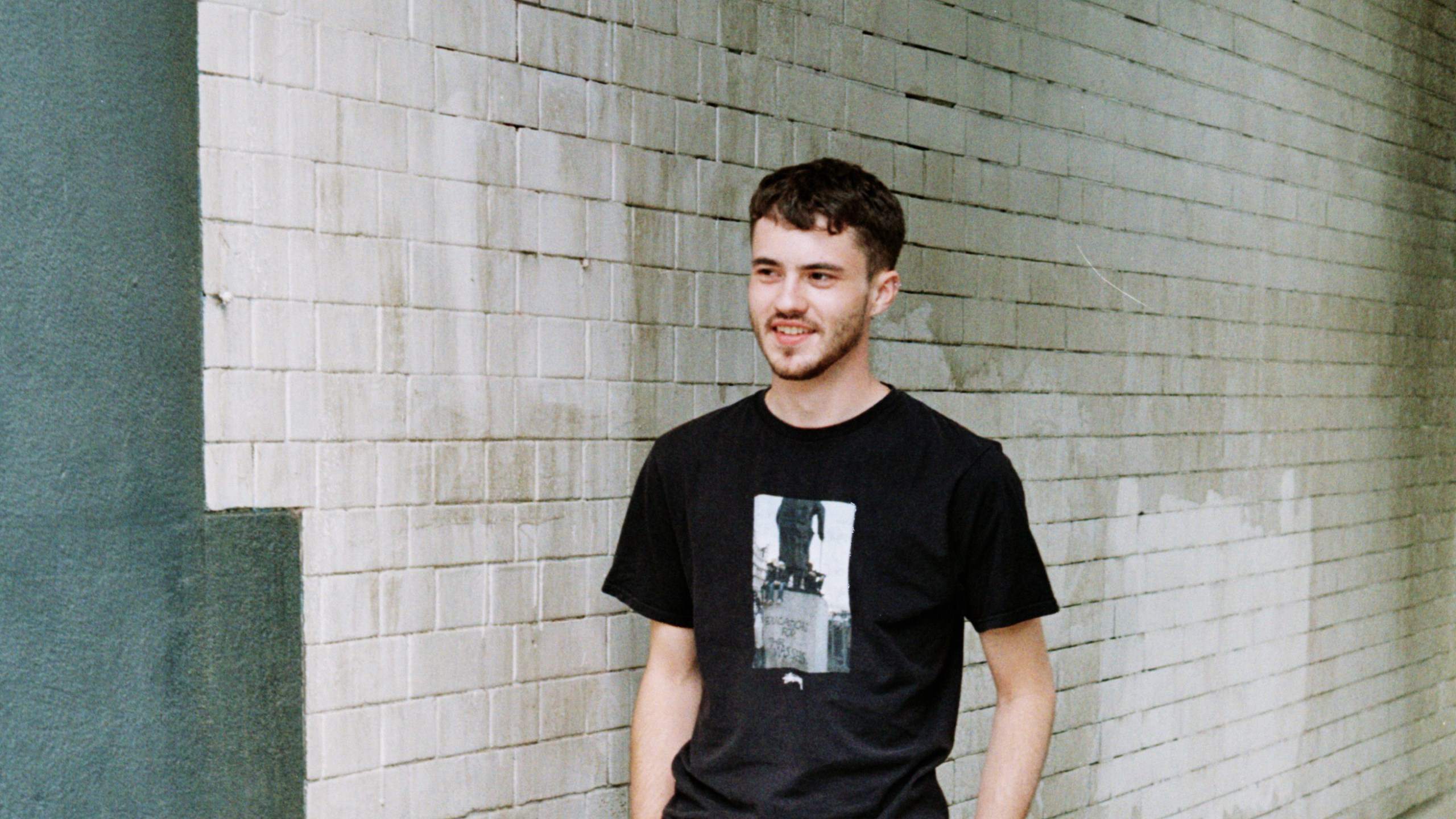 Jake Walker · Artist Profile