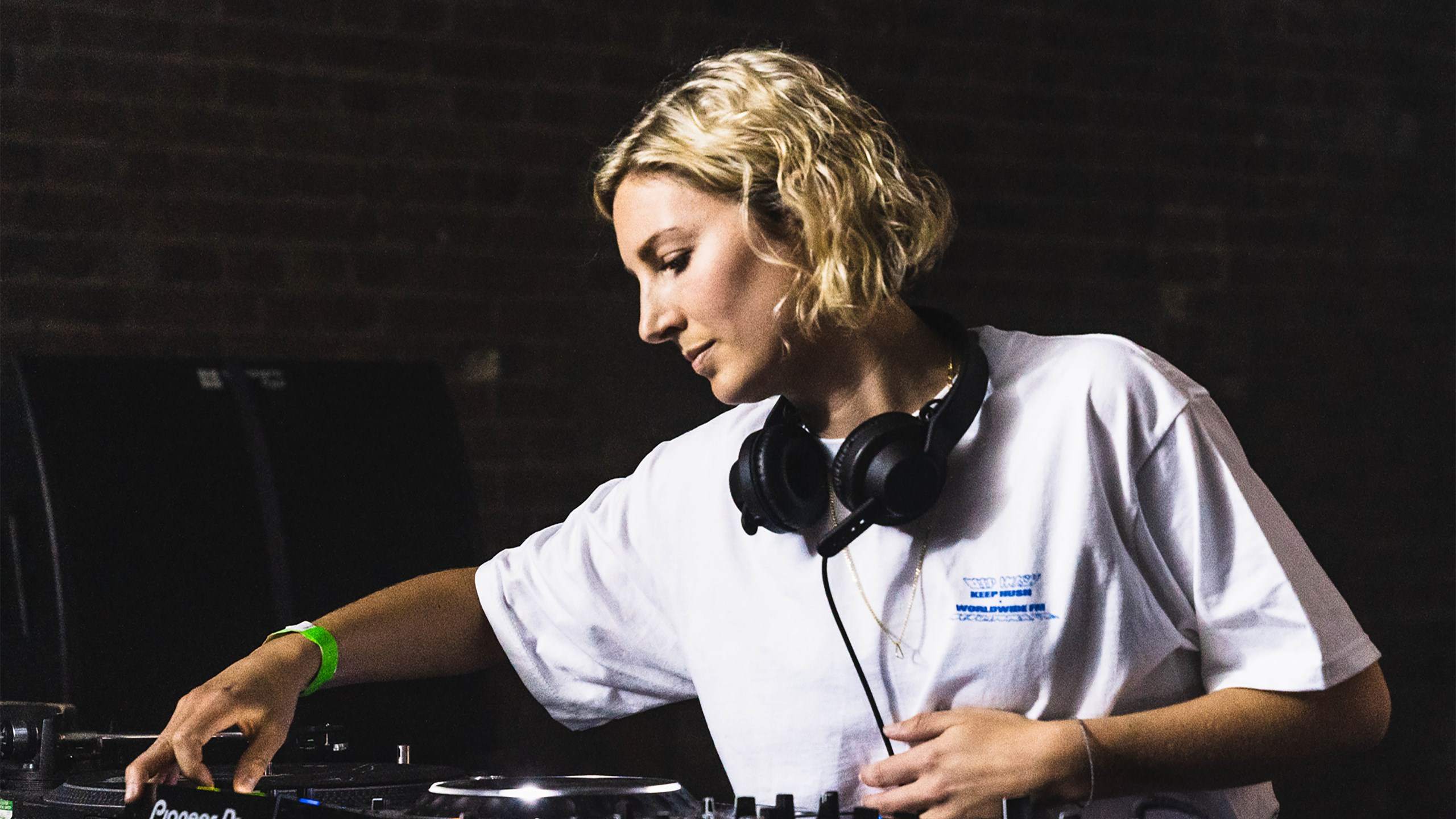 Jay Carder · Artist Profile