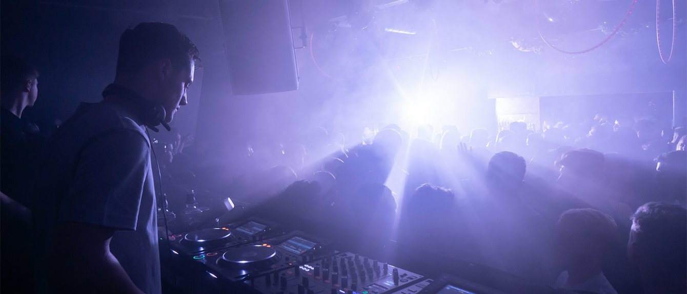 Joe Baxter · Artist Profile