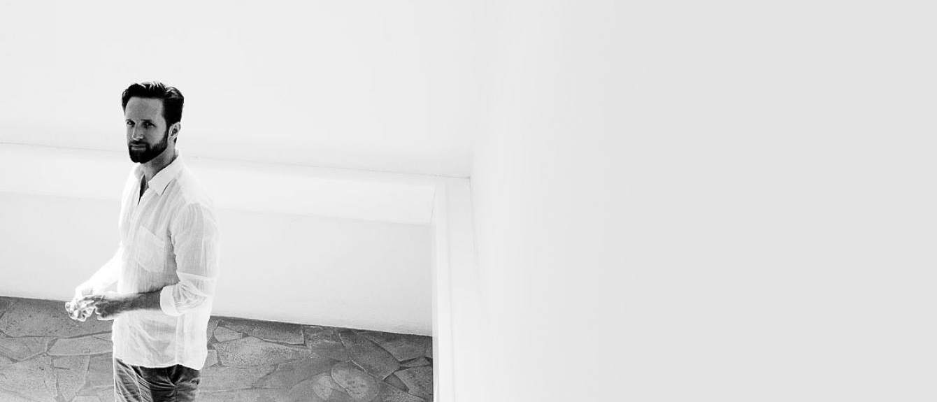 Ryan Crosson · Artist Profile