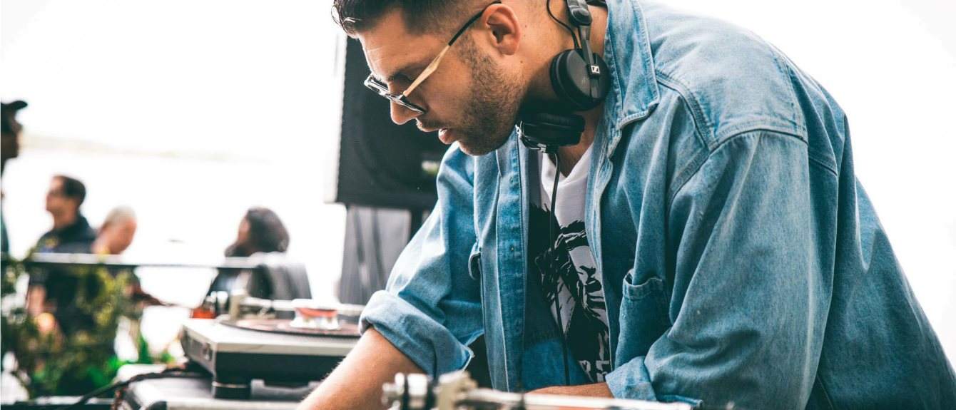 Ryan Dahl · Artist Profile