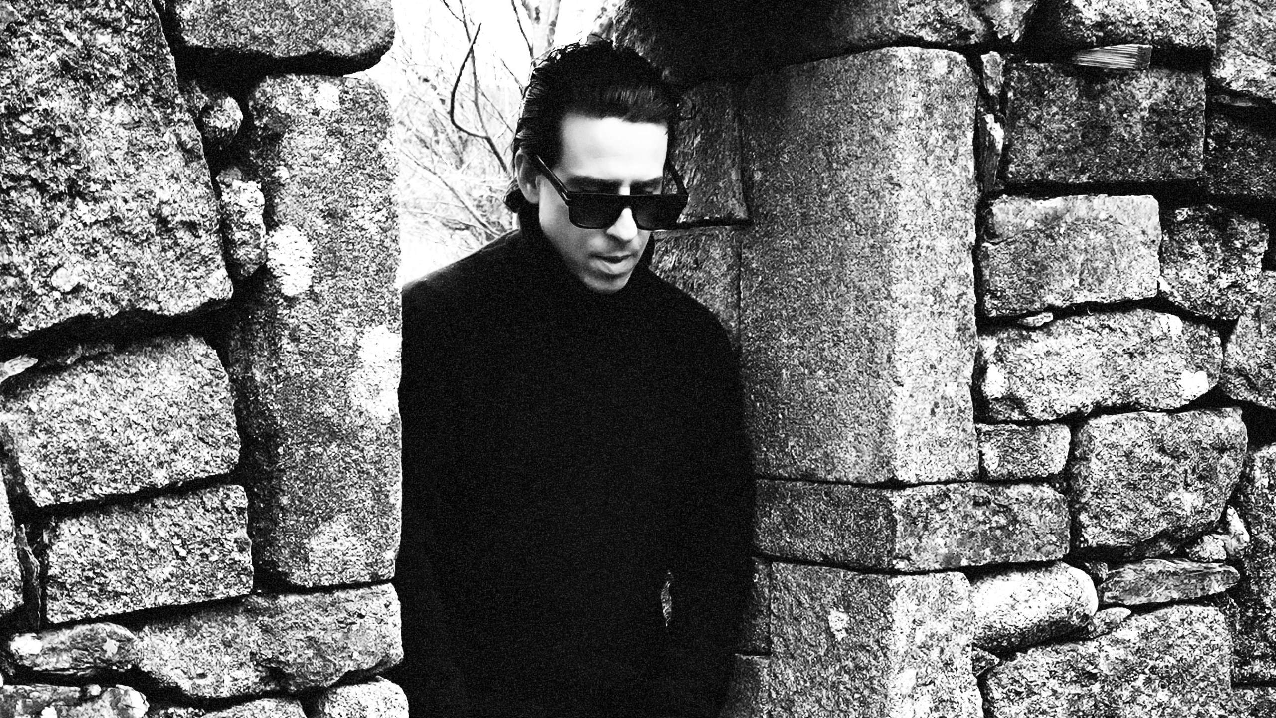 Reevs · Artist Profile